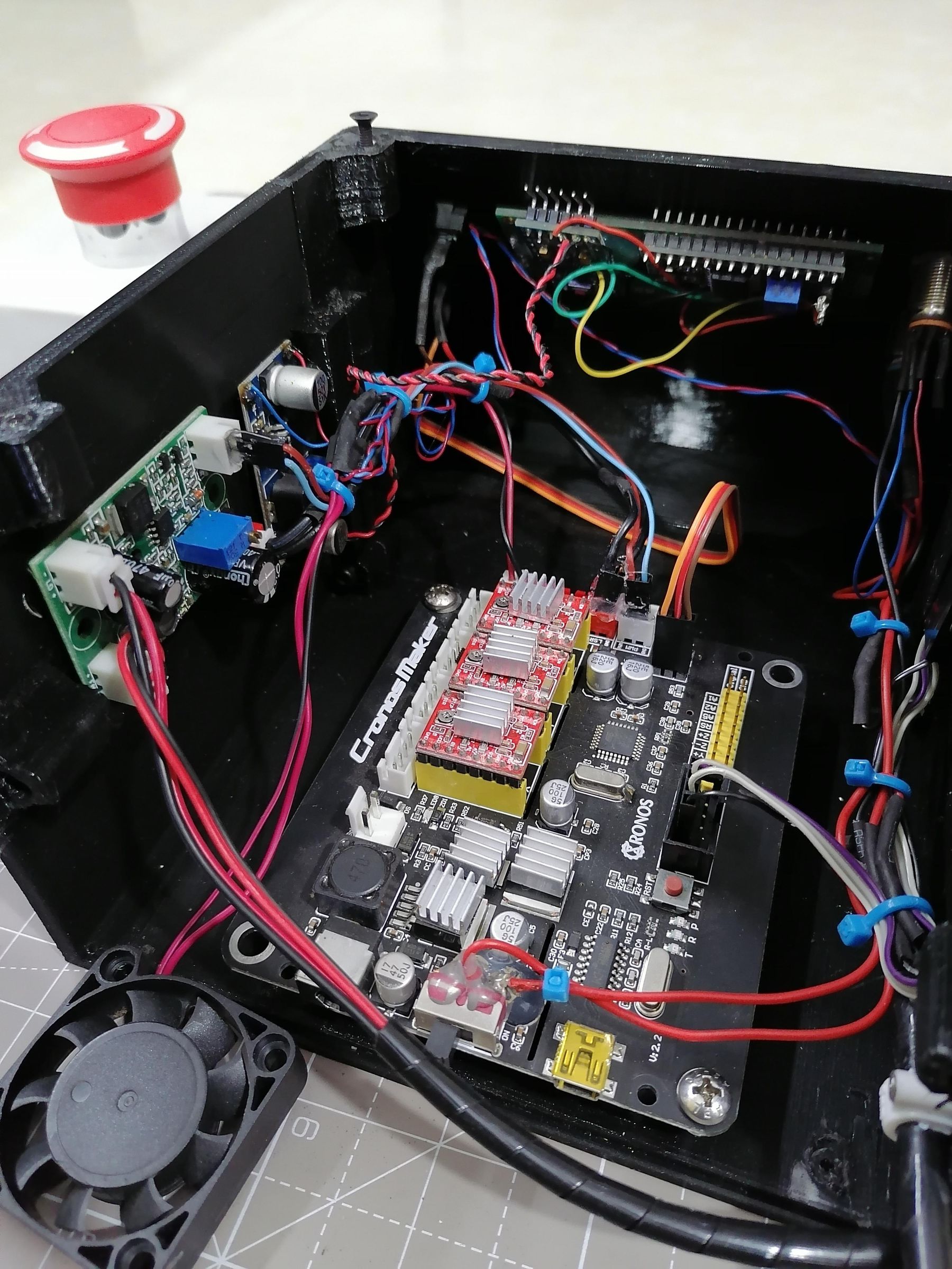 Upgrade CNC Control Box : 16 Steps (with Pictures) - Instructables