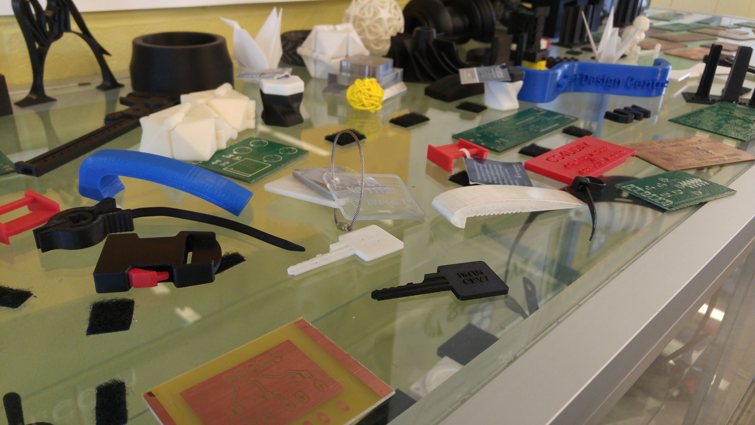 Designing, Modelling and 3D Printing a Cellphone Stand : 6 Steps (with ...