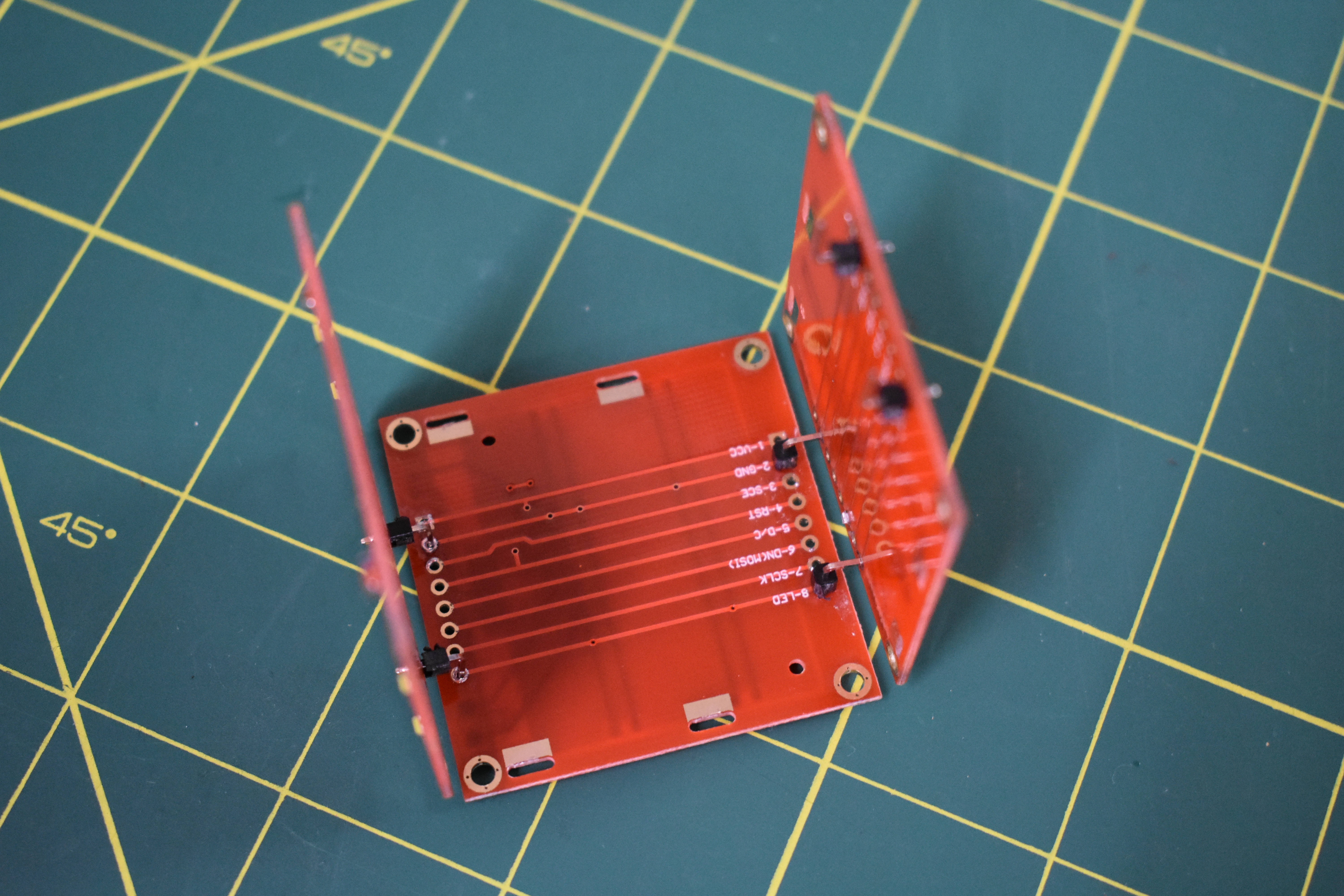 PCB Table Lamp : 7 Steps (with Pictures) - Instructables