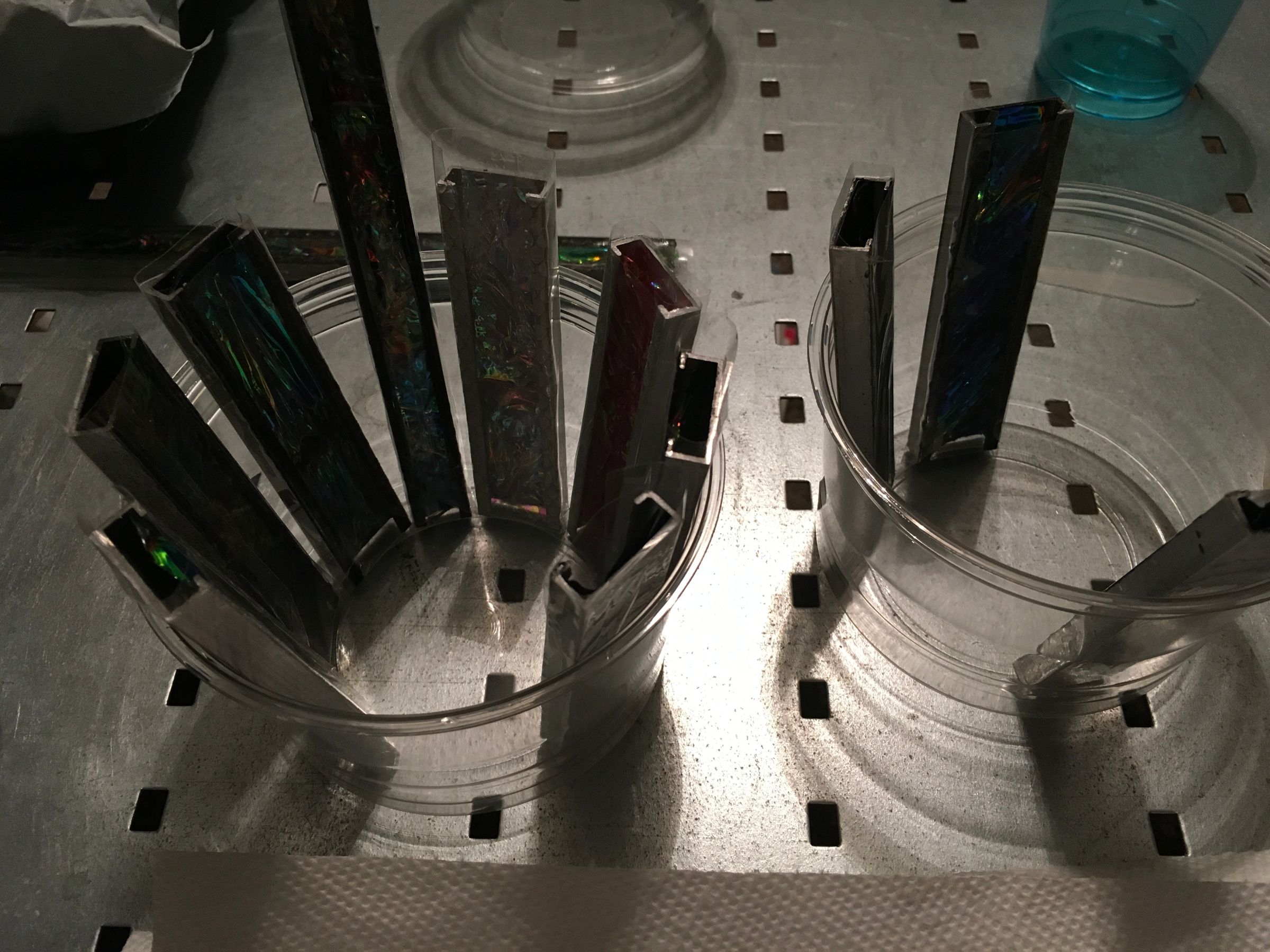 Resin Rainbow Nebula Pendant : 8 Steps (with Pictures) - Instructables