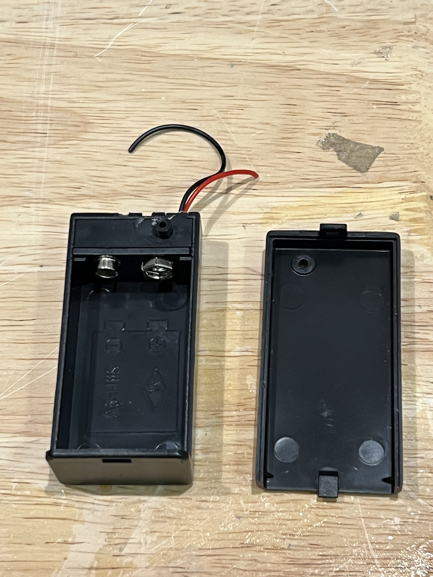 Simple 9v Battery Case Flashlight : 10 Steps - Instructables