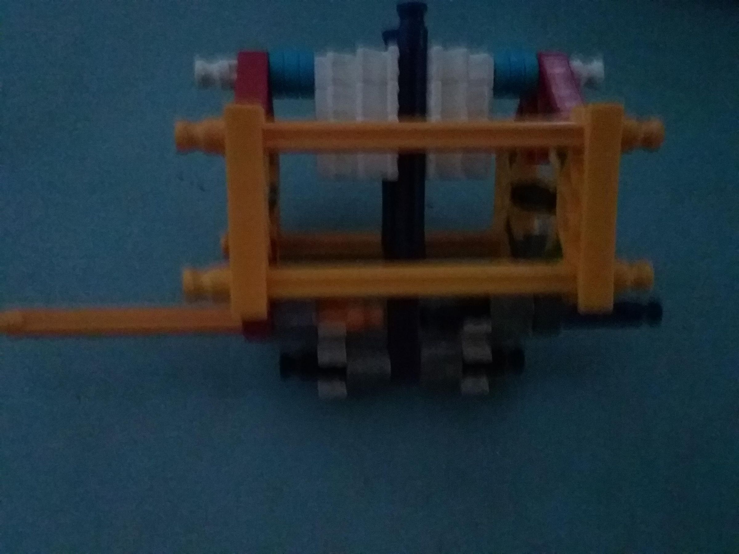 Knex 2 Cylinder Engine : 4 Steps - Instructables
