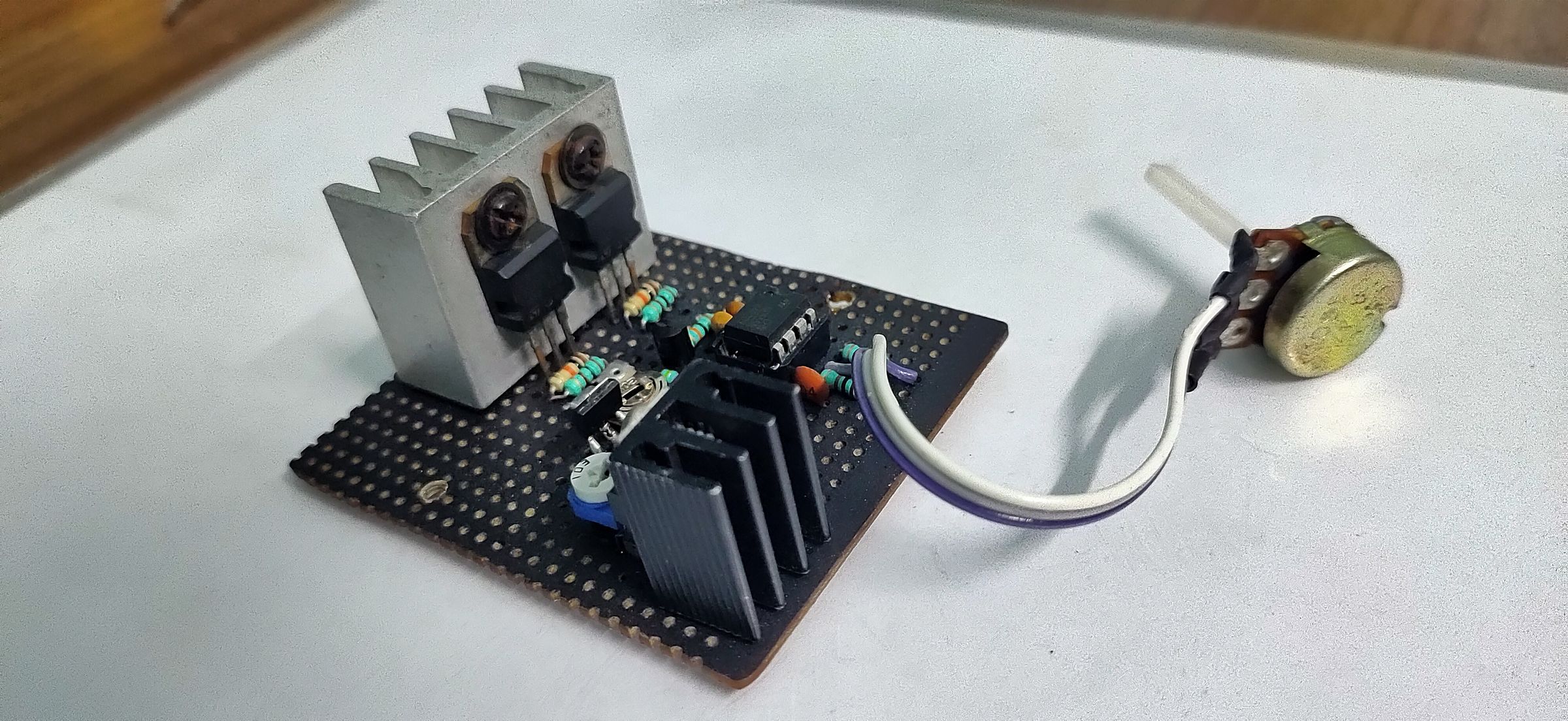 DIY Motor Speed Controller With Low Voltage Cut-off : 13 Steps (with ...