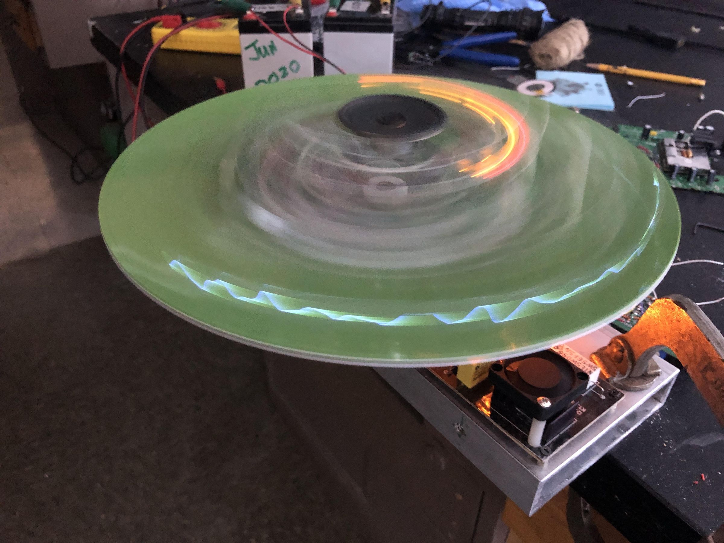 " Tachyscope CRT " a POV Display Project : 5 Steps - Instructables