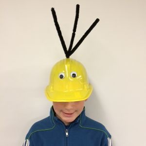 Easy Sneetch Costume for Dr. Seuss Day or Halloween : 5 Steps ...
