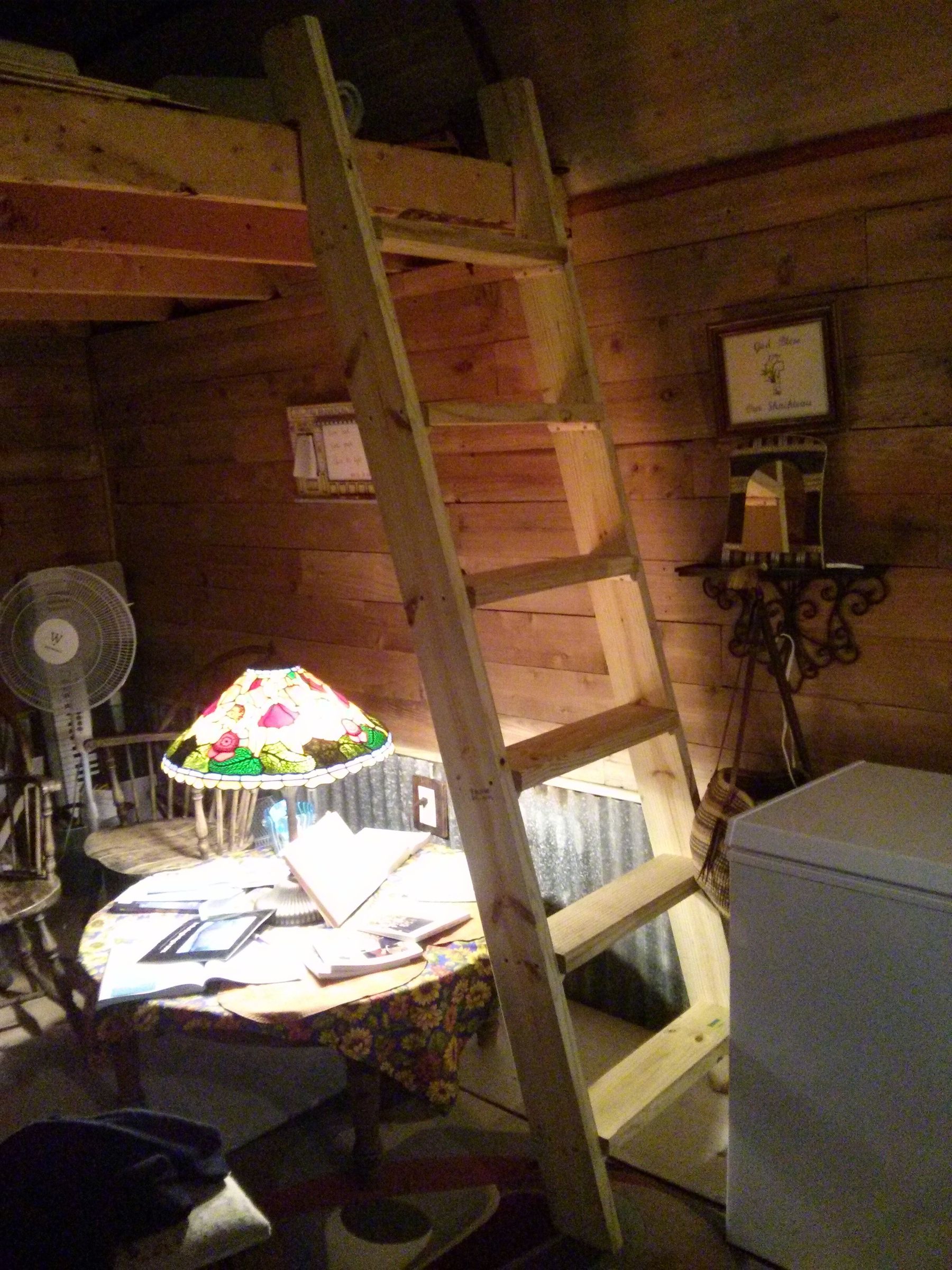 Simple Tiny House Loft Ladder : 6 Steps - Instructables