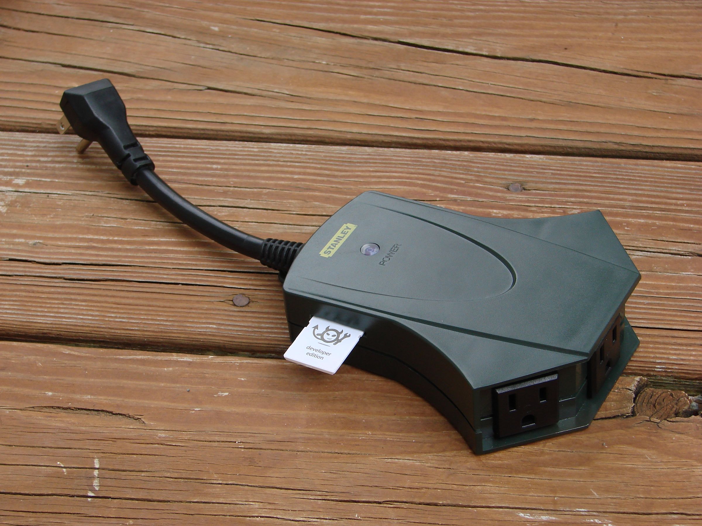 Impowered Electrical Outlets : 7 Steps (with Pictures) - Instructables