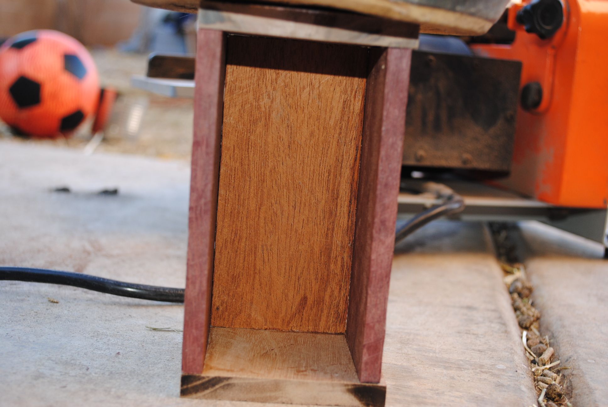 Easy Handmade Wooden Ribbon Box : 9 Steps (with Pictures) - Instructables