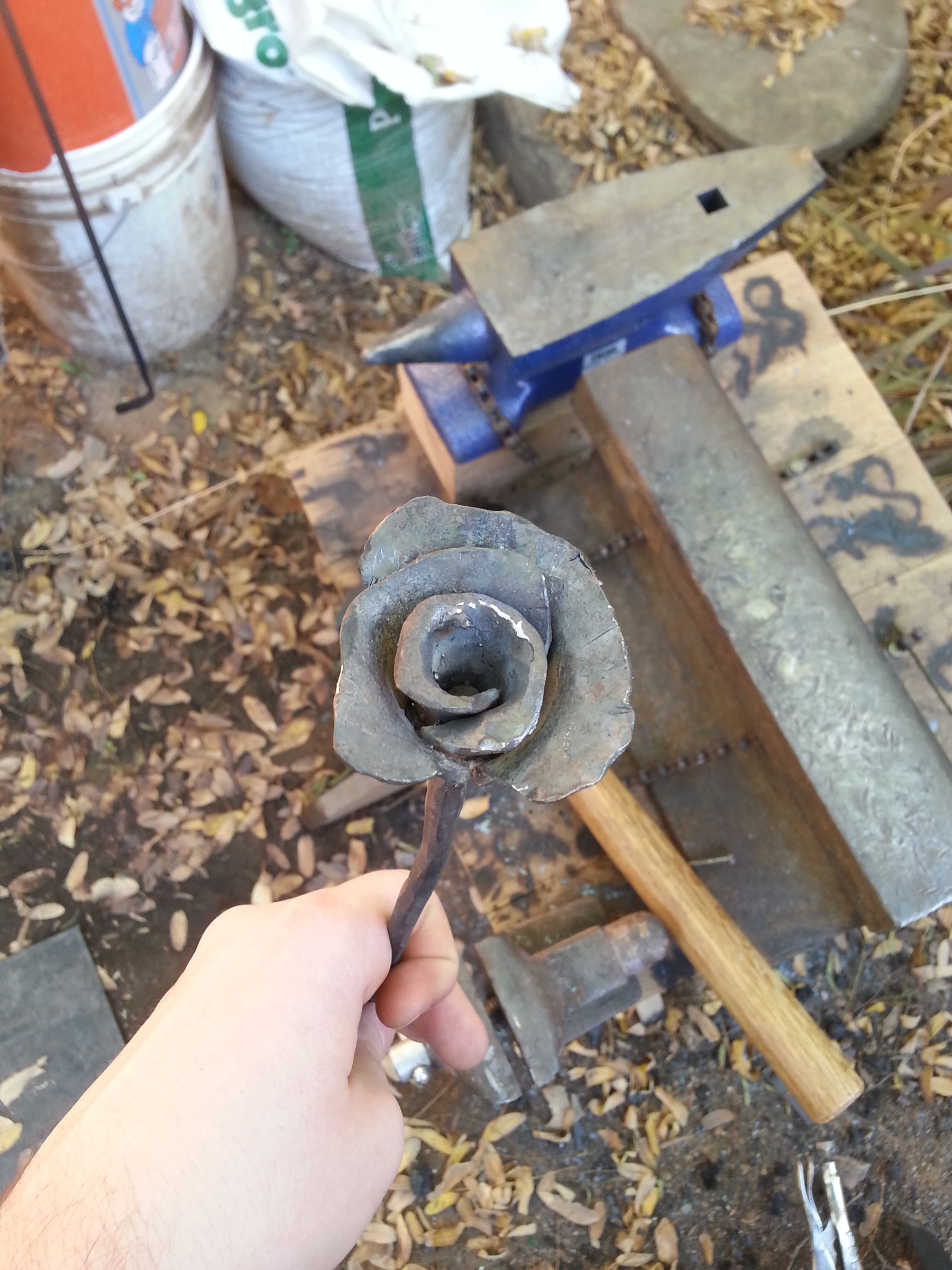 How to Forge a Rose : 10 Steps (with Pictures) - Instructables
