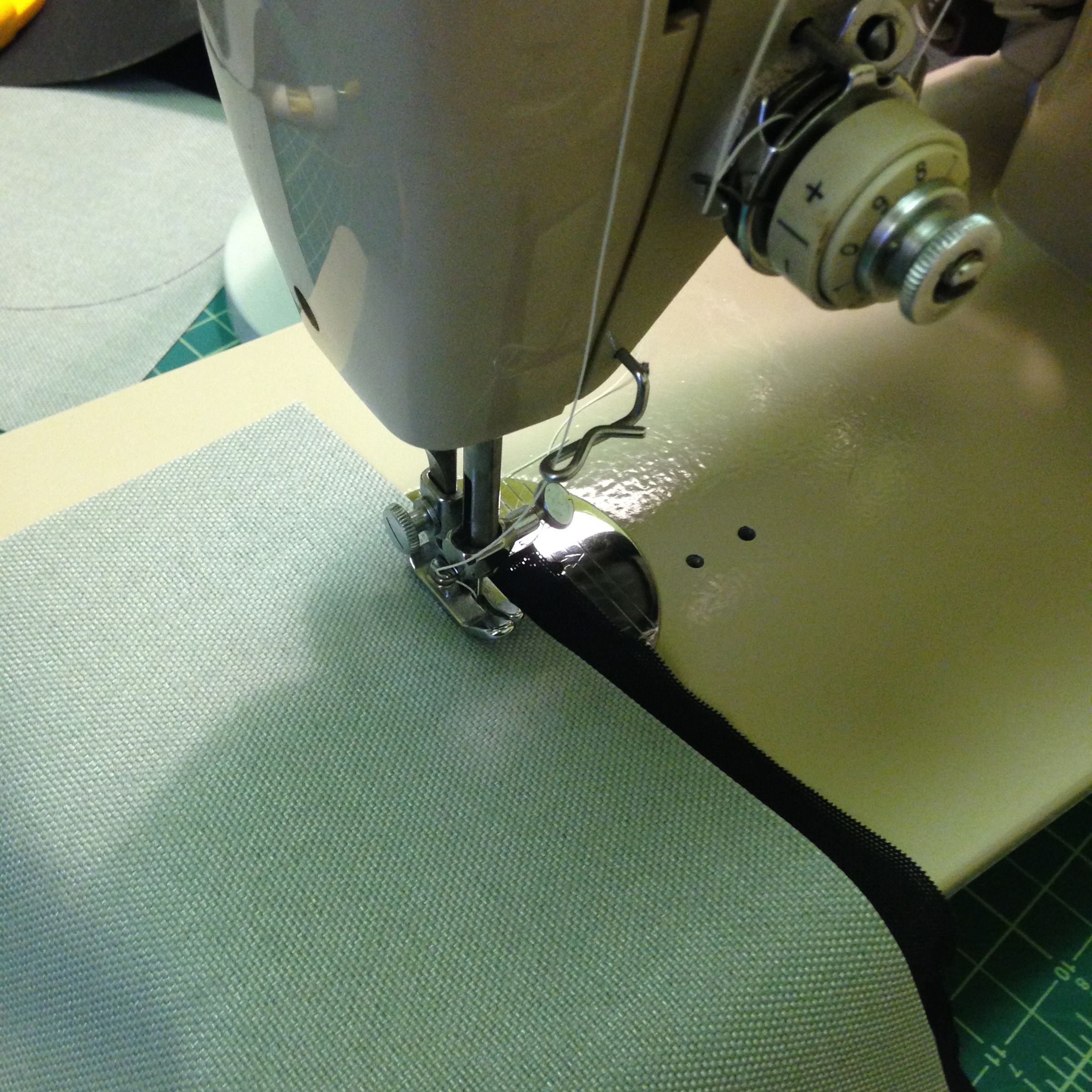 Bike Pannier From Scratch Using a Home Sewing Machine : 14 Steps (with ...
