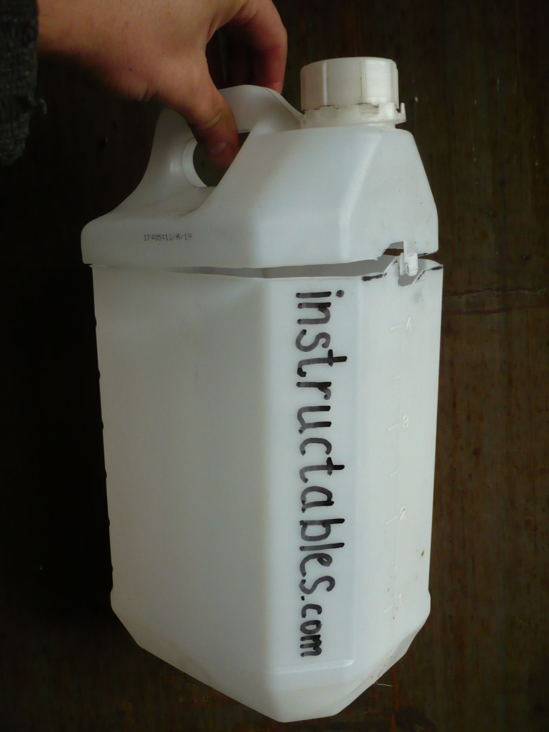 Upright Bottle Storage Case : 6 Steps - Instructables