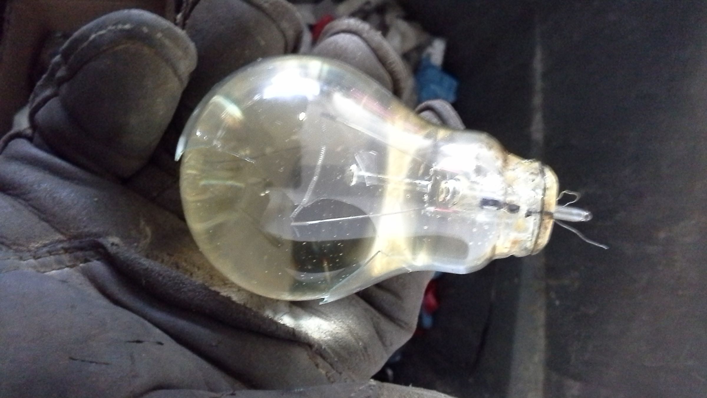 THE ULTIMATE LIGHT BULB WALL HOOK : 11 Steps (with Pictures ...