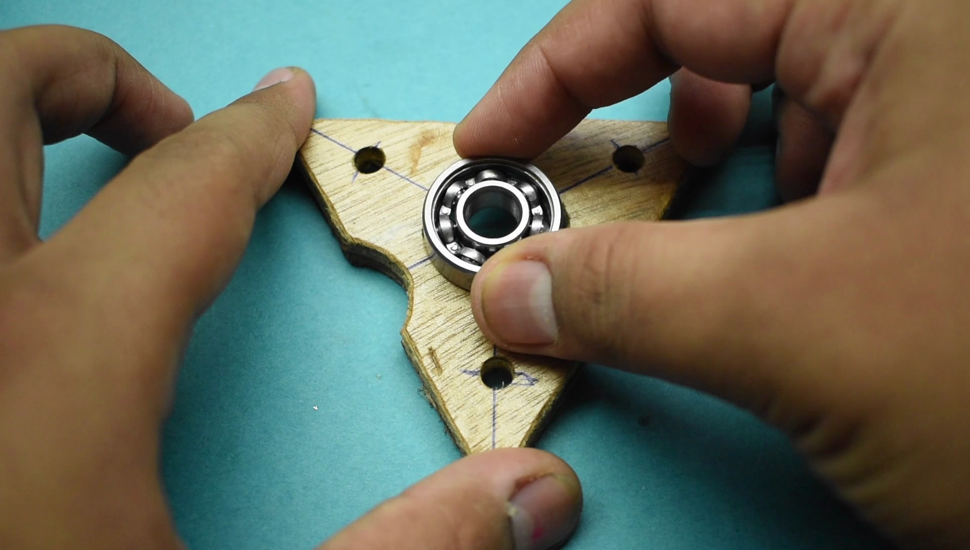 Homemade Fidget Spinner : 6 Steps (with Pictures) - Instructables