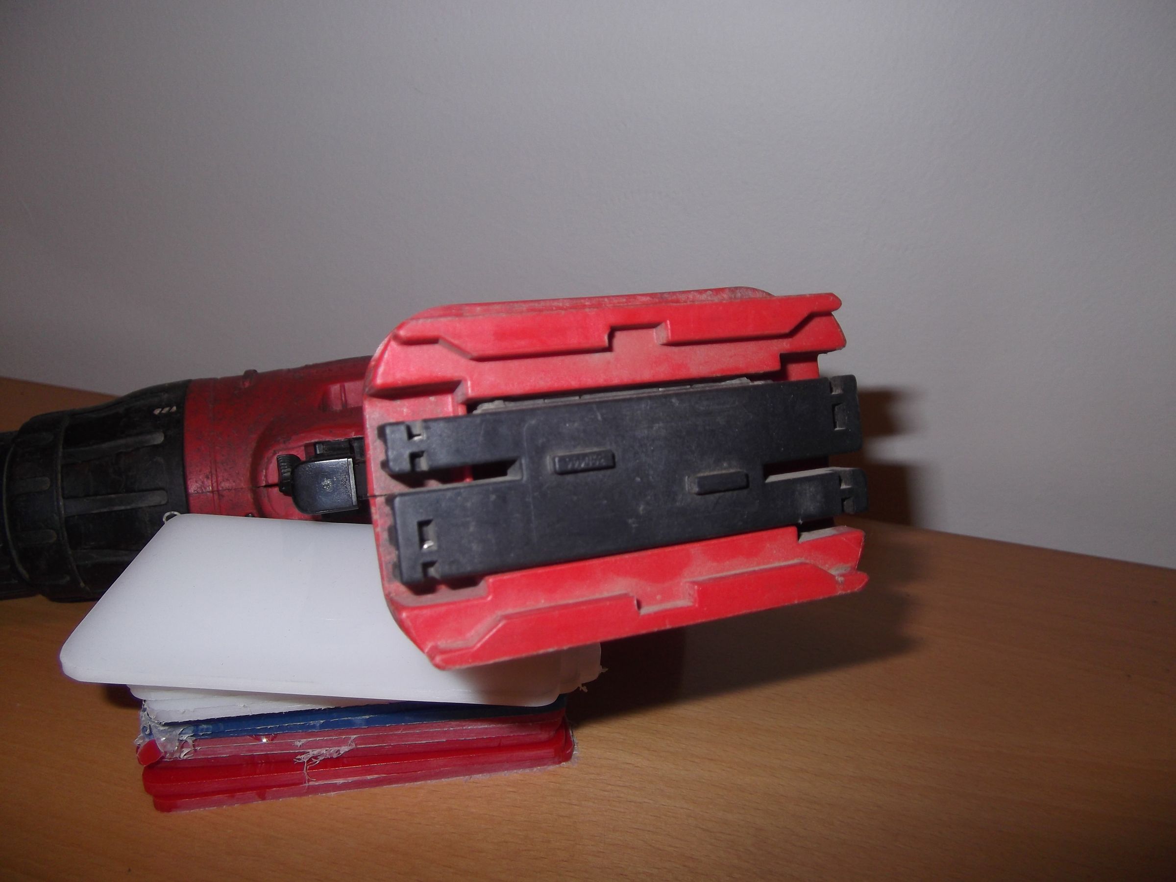 How to Make a 3d Printed Cordless Drill Battery Adapter : 5 Steps (with ...