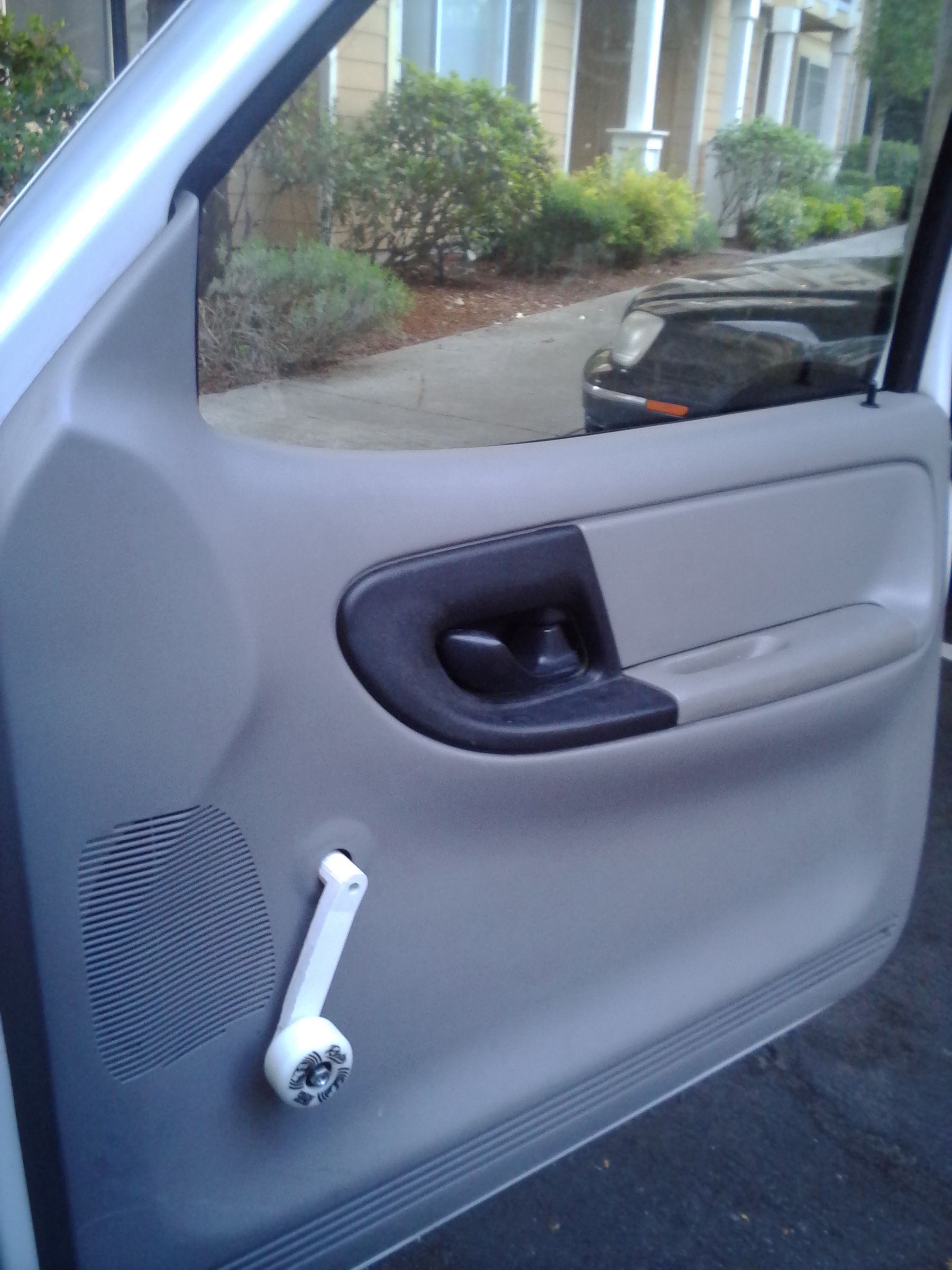 Custom Window Winder Using Skateboard Wheels : 4 Steps (with Pictures ...