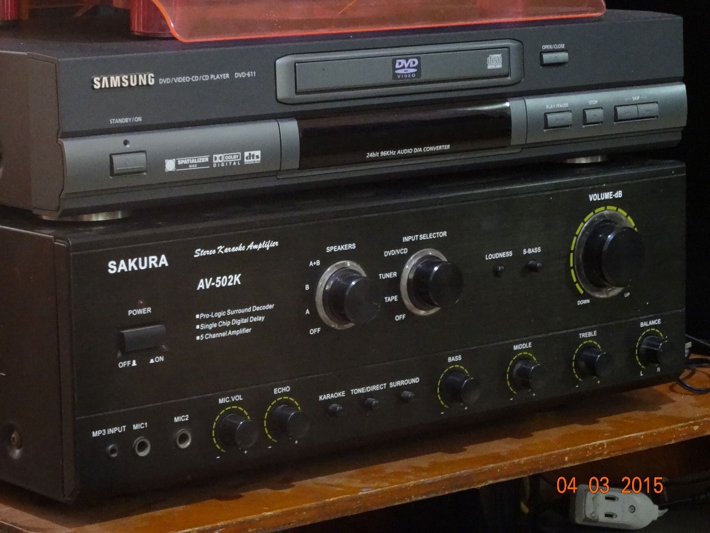 Electronics Components Salvage : 17 Steps (with Pictures) - Instructables