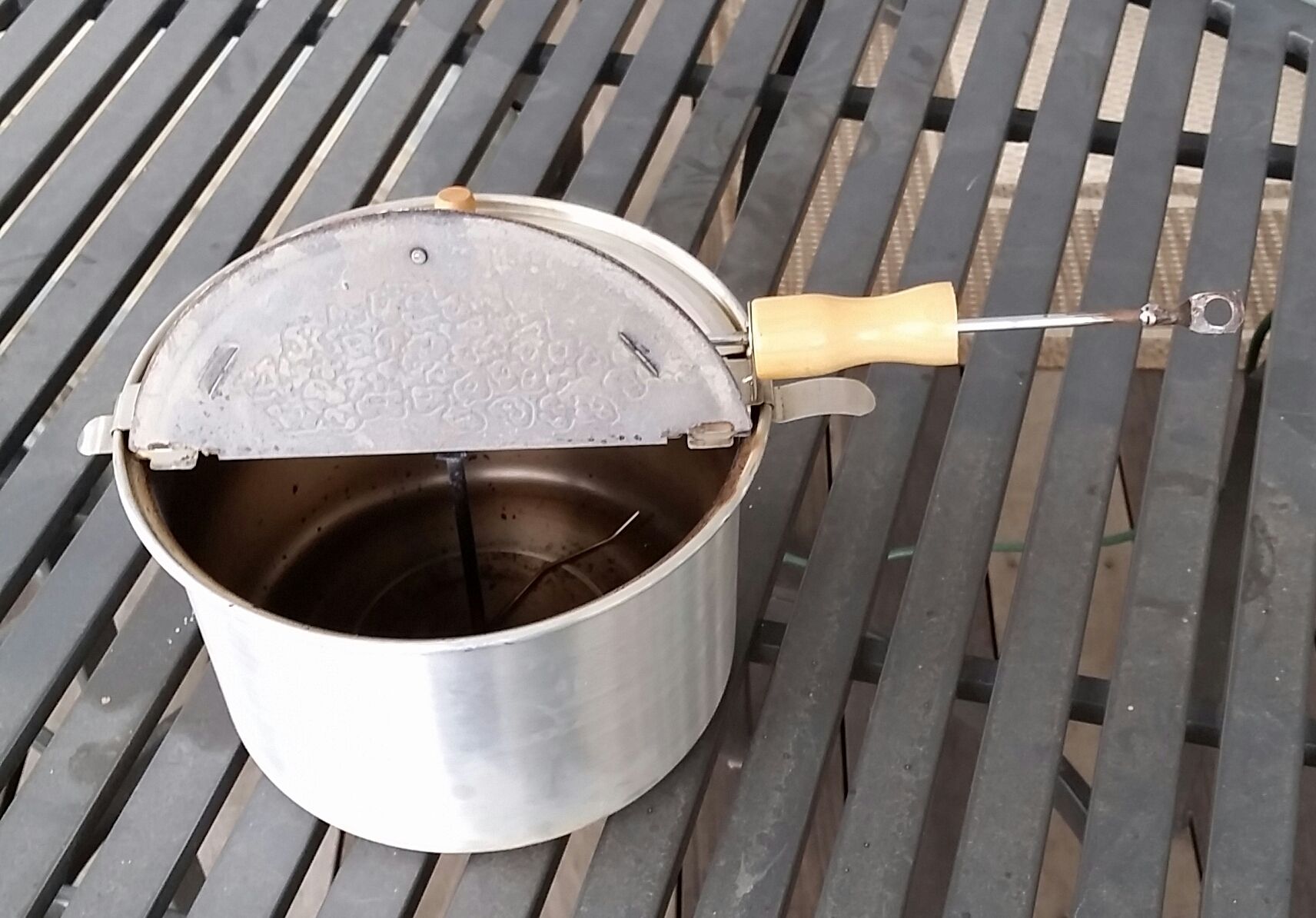 Whirley Pop Home Coffee Roaster : 13 Steps (with Pictures) - Instructables