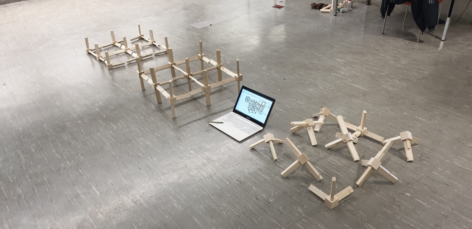 A.U.X.E.chair : Design and Fabrication of an Adaptive Auxetic Chair : 6 ...