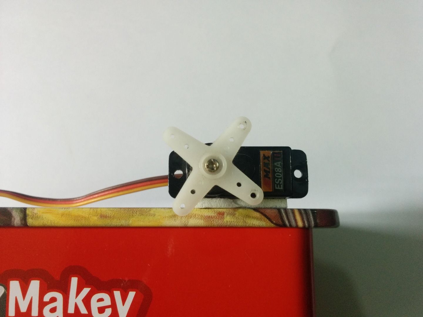 Internet Controlled Fish Food Feeder : 7 Steps - Instructables