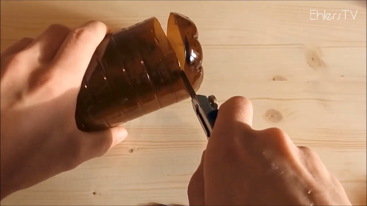 DIY Plastic String (from a PET Bottle) *UPCYCLING* : 6 Steps (with ...