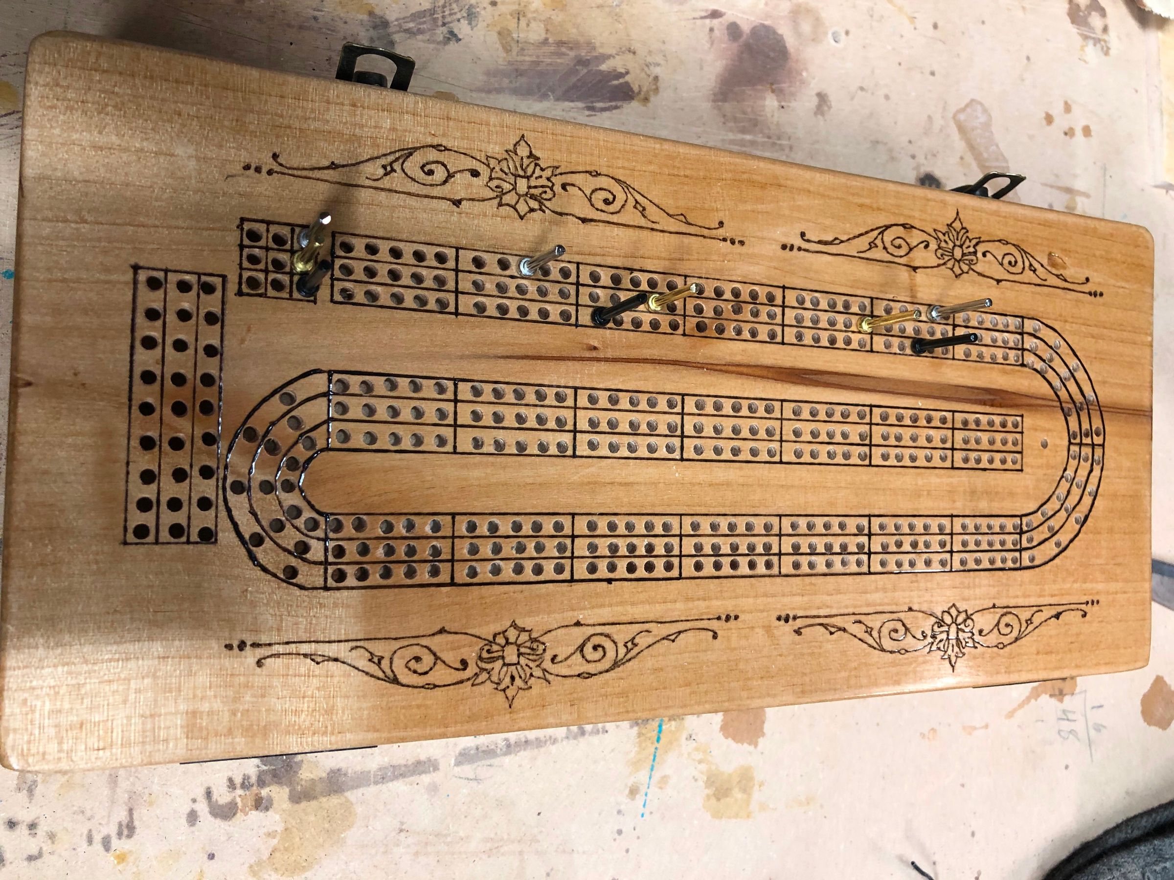 Domino Box With Scoring Track : 12 Steps - Instructables