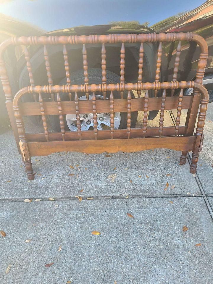 Repair of Vintage Bed Frame : 4 Steps - Instructables