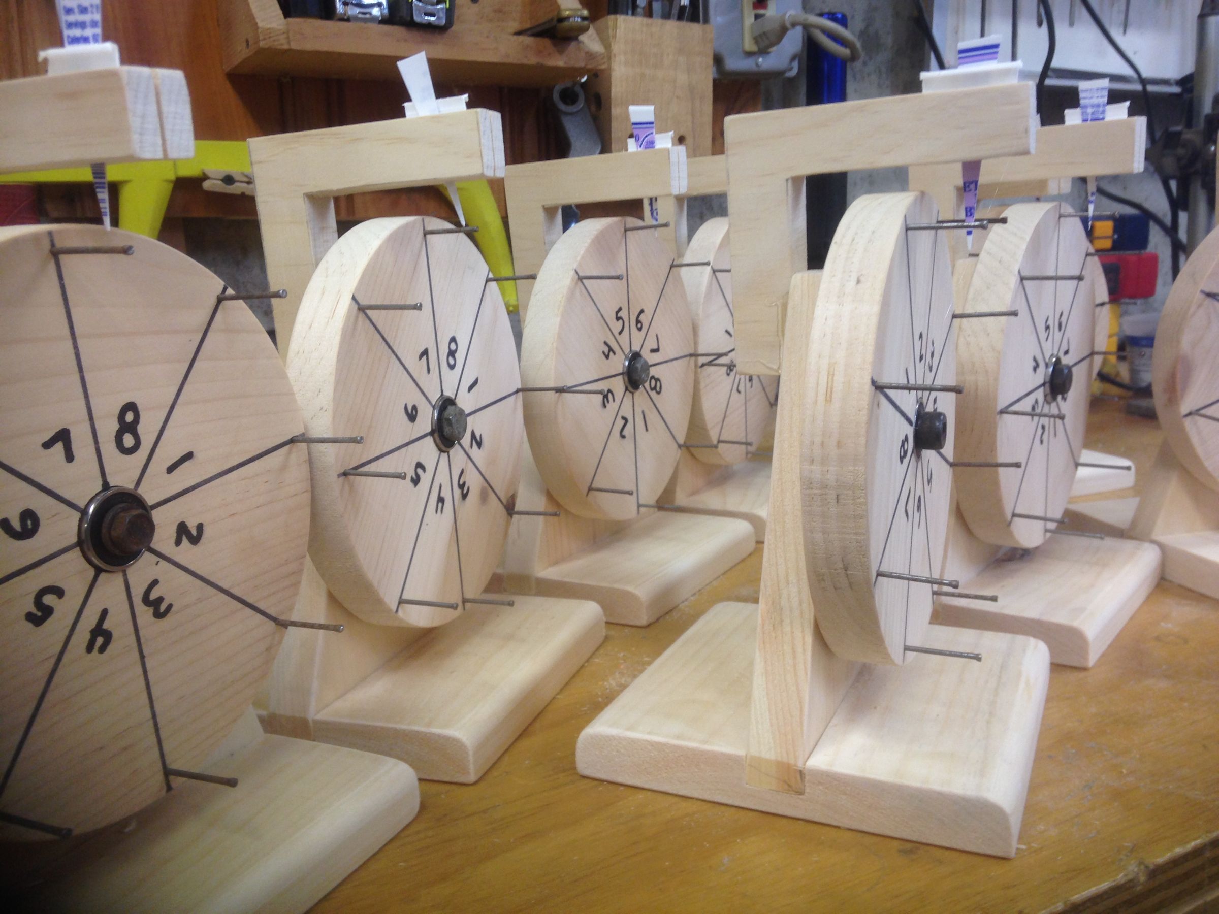 Ripp'n Wheel'n Spin'n Wheel for the Classroom : 12 Steps (with Pictures ...