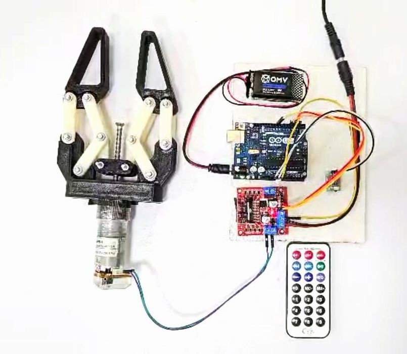 2-Link Gripper Controlled by a DC Motor and IR Sensor : 9 Steps ...