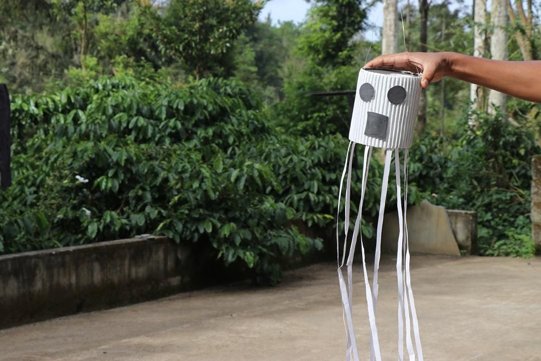 Make Halloween Boo Ghost With Self Waving Streamers : 9 Steps (with ...