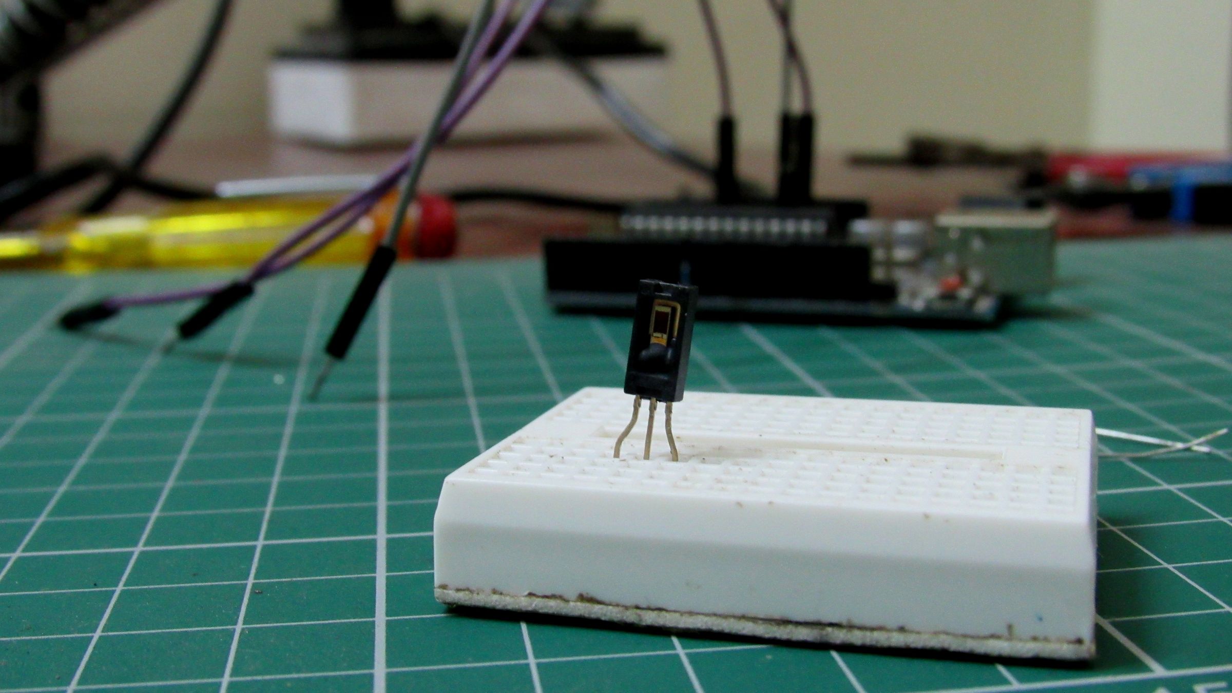 HIH4000 Humidity ,Hygrometer Sensor Tutorial : 3 Steps (with Pictures ...