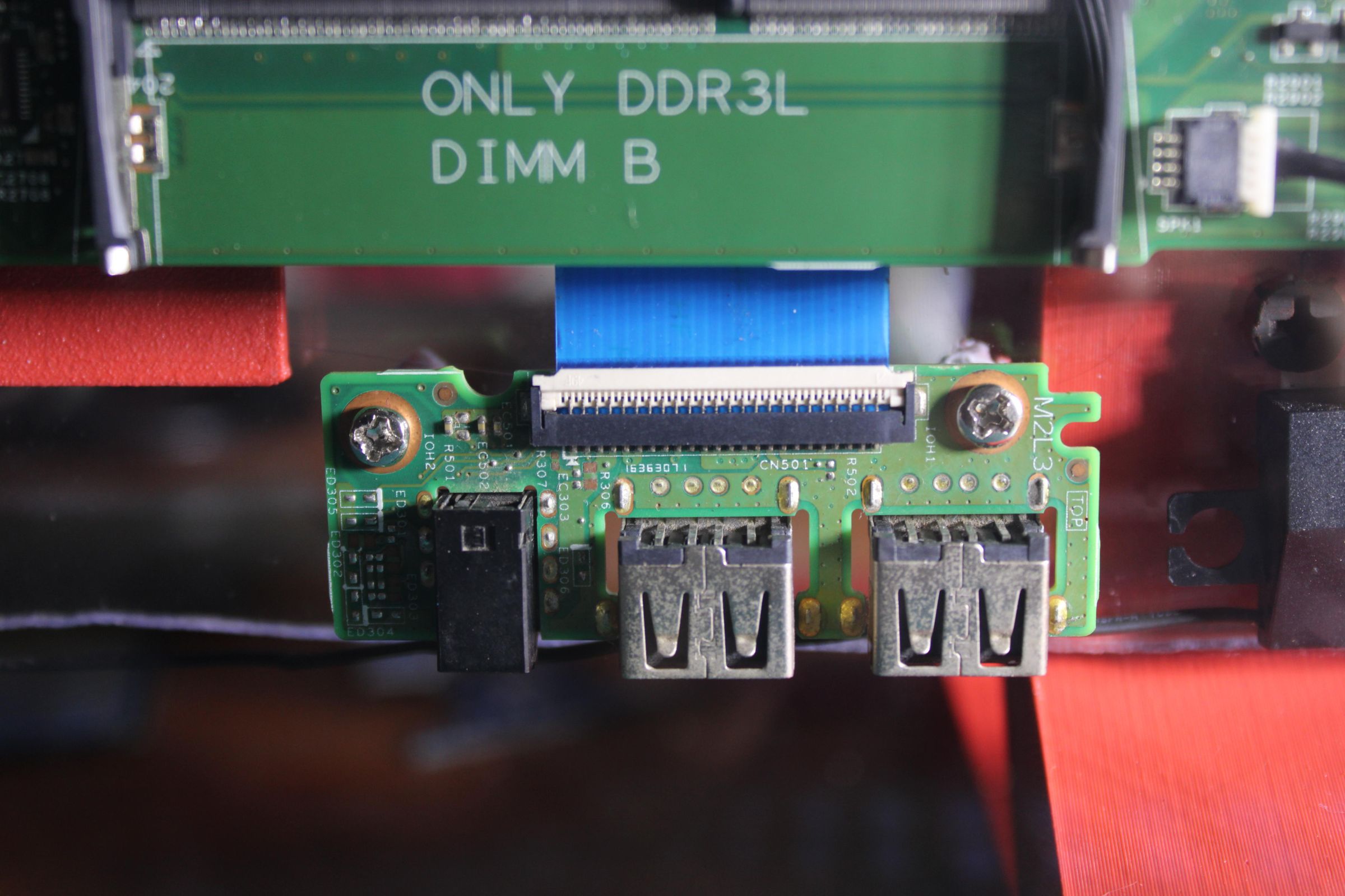 CyberDesk Ultra Pro Max : 20 Steps (with Pictures) - Instructables