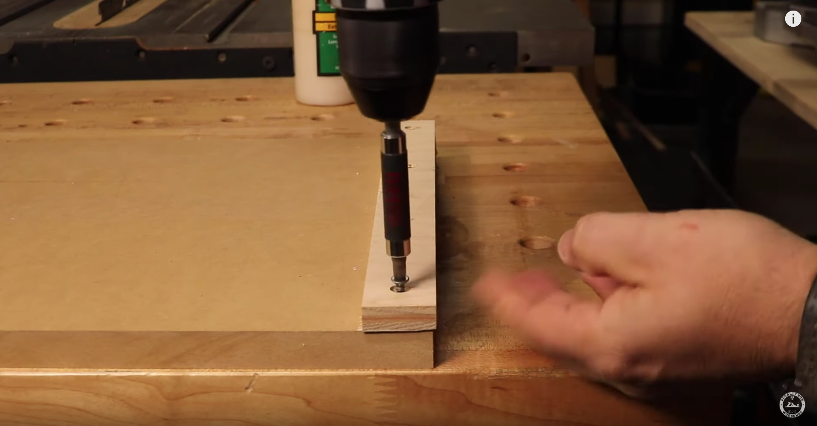 How to Make a Simple Planer Sled for Flattening Wide Boards : 4 Steps ...