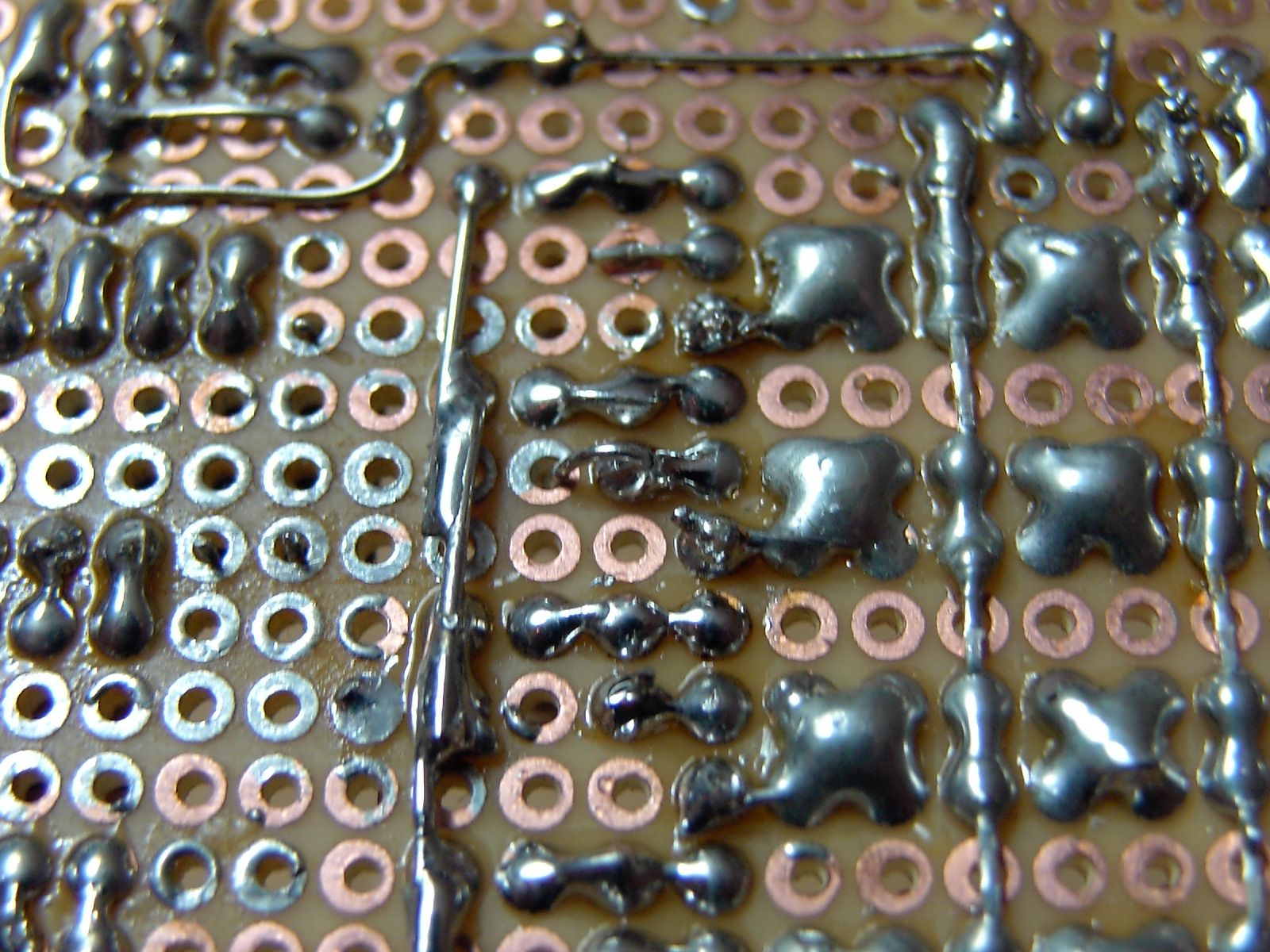Single Chip, 2 Wire 4x4 LED Matrix - Instructables