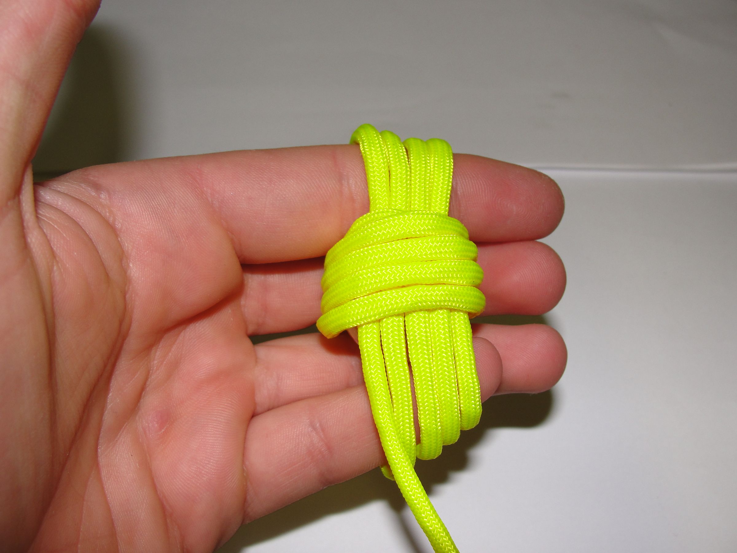 Paracord Knot Display Bord : 14 Steps - Instructables