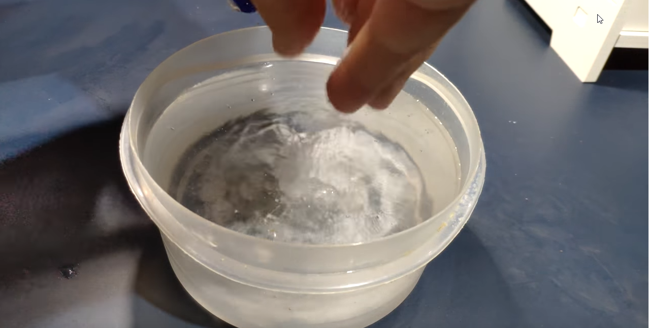 How to Clean Coins With Electrolysis : 6 Steps (with Pictures ...