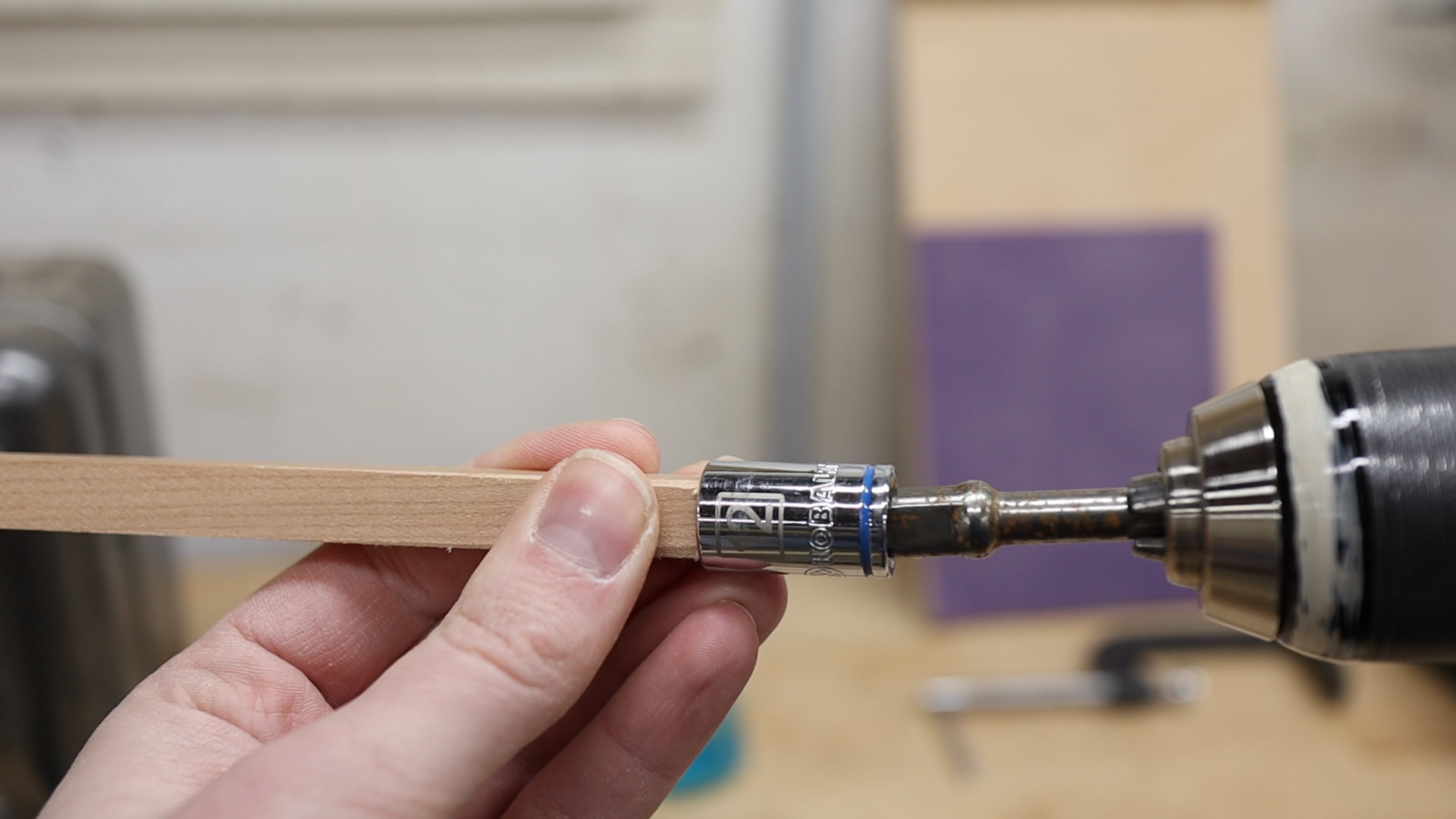 Making Your Own Wooden Dowels! Easy Dowel Making Jig! : 6 Steps (with ...