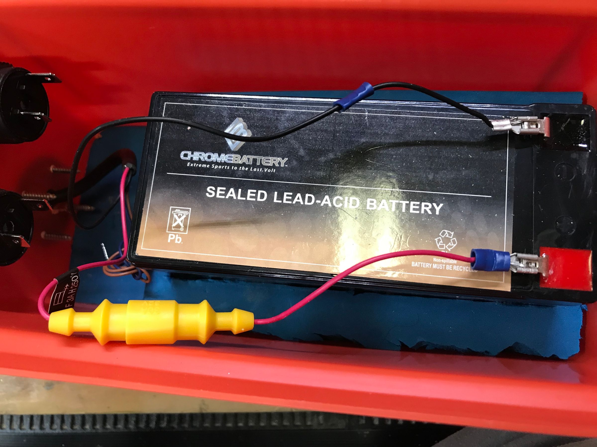 Easy to Make Battery Pack for Kayak : 5 Steps (with Pictures ...