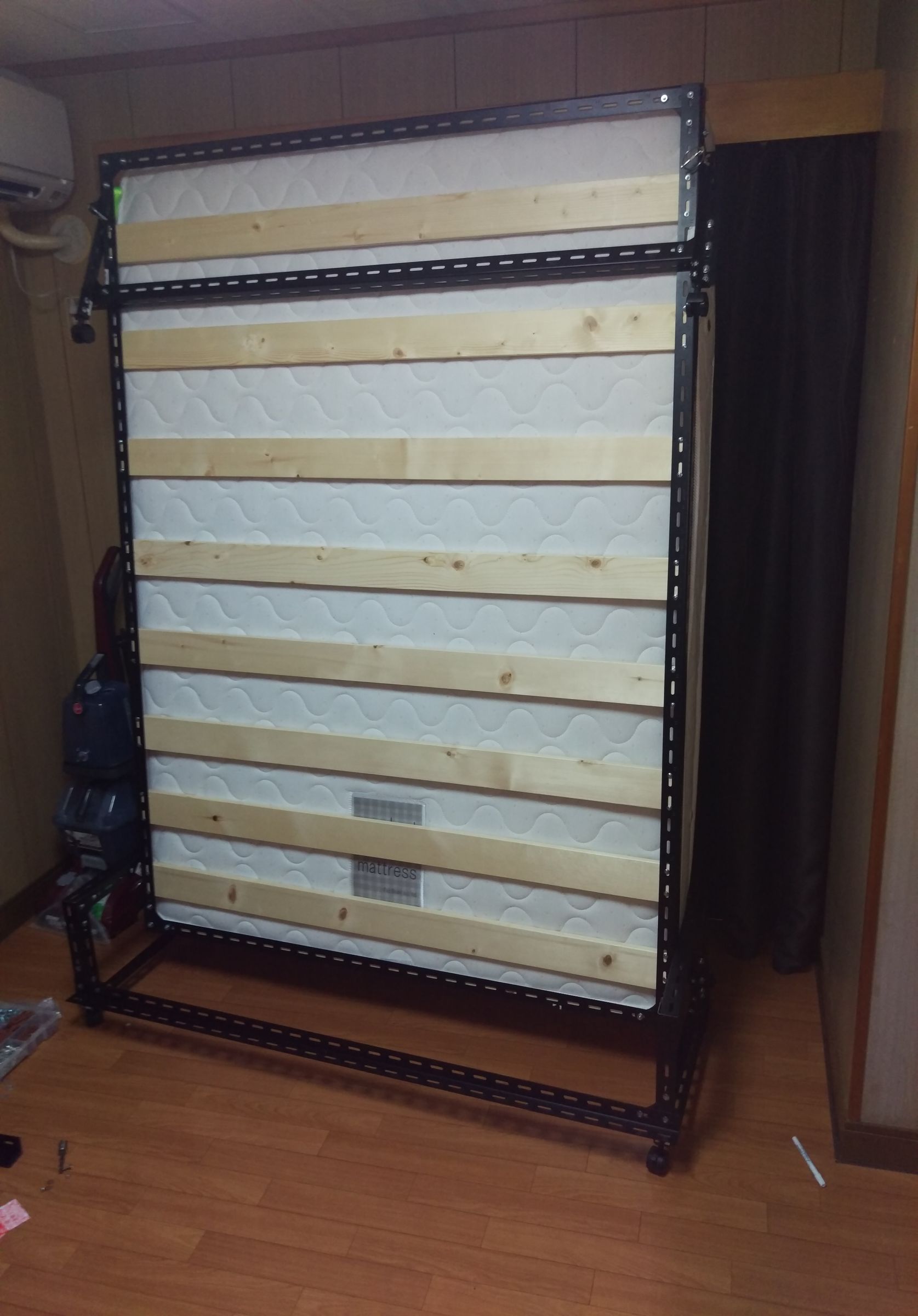 Fold-Up Rolling Bed : 5 Steps (with Pictures) - Instructables