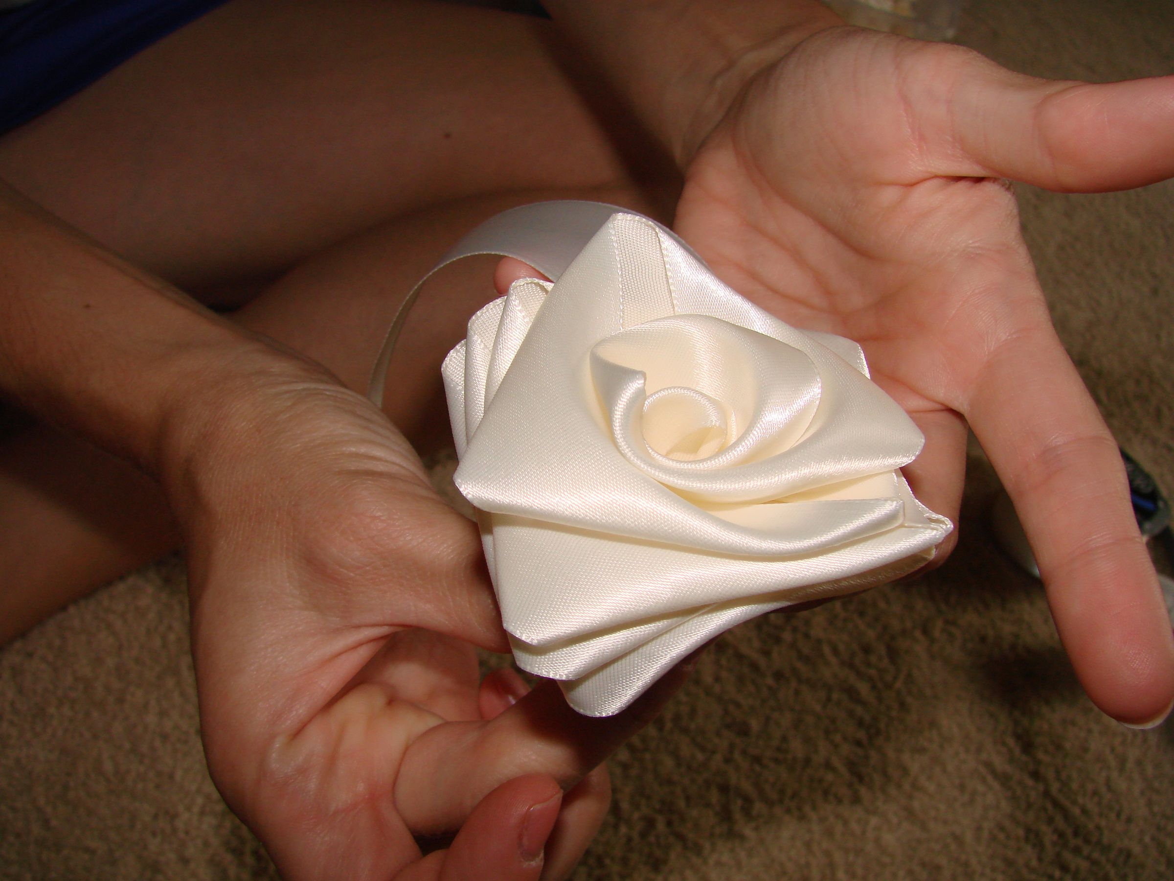 Heirloom Ribbon Bouquet : 6 Steps (with Pictures) - Instructables