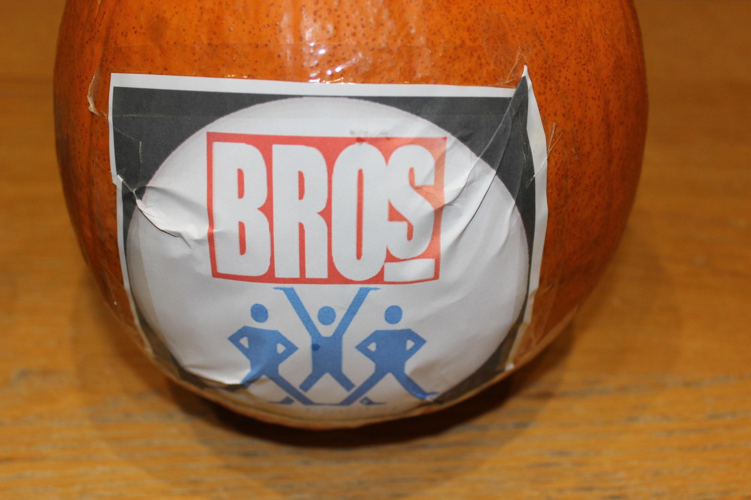 Bros Pumpkin Carving : 8 Steps - Instructables