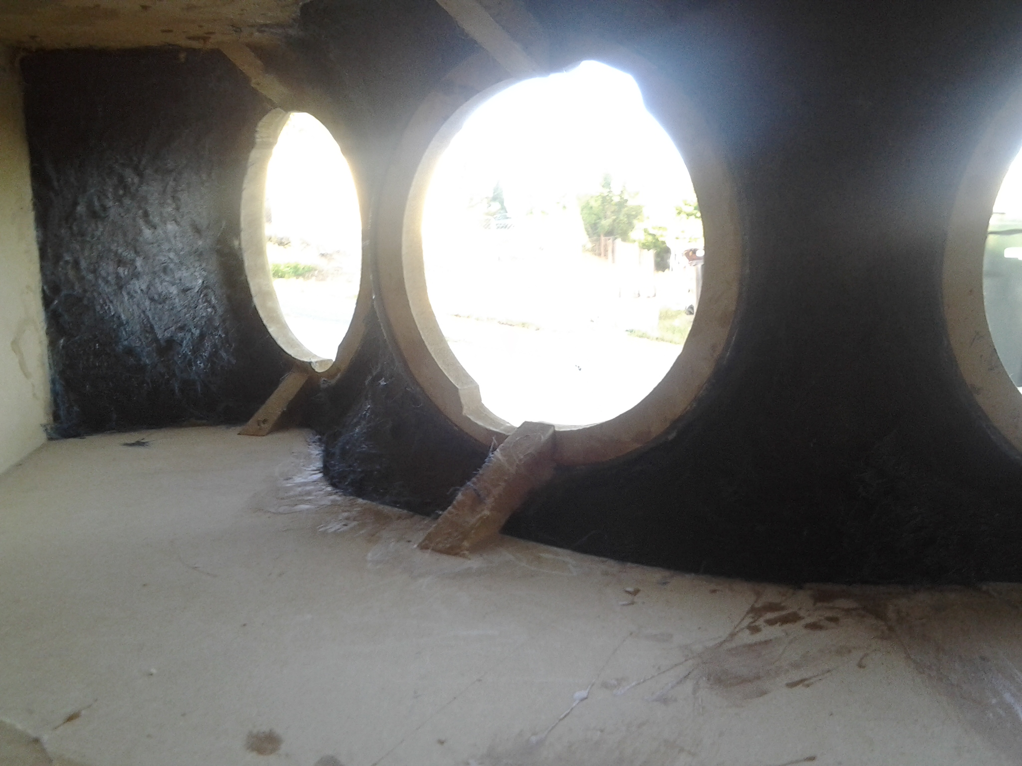 How to Build a Fiberglass Sub Box : 11 Steps (with Pictures ...