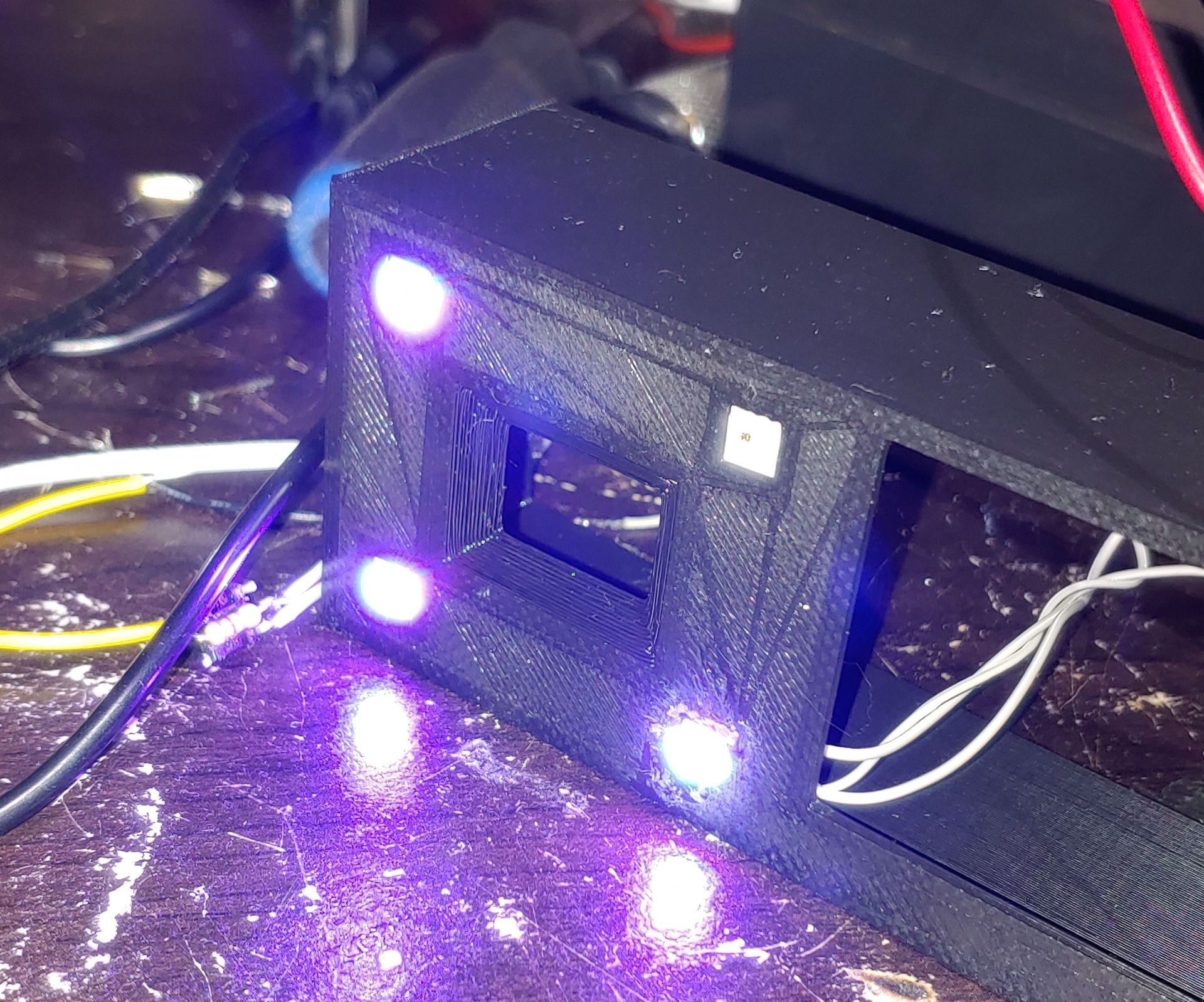 Single Pot RGB WS2812B (Neopixel) Color Change With Arduino (Using ...