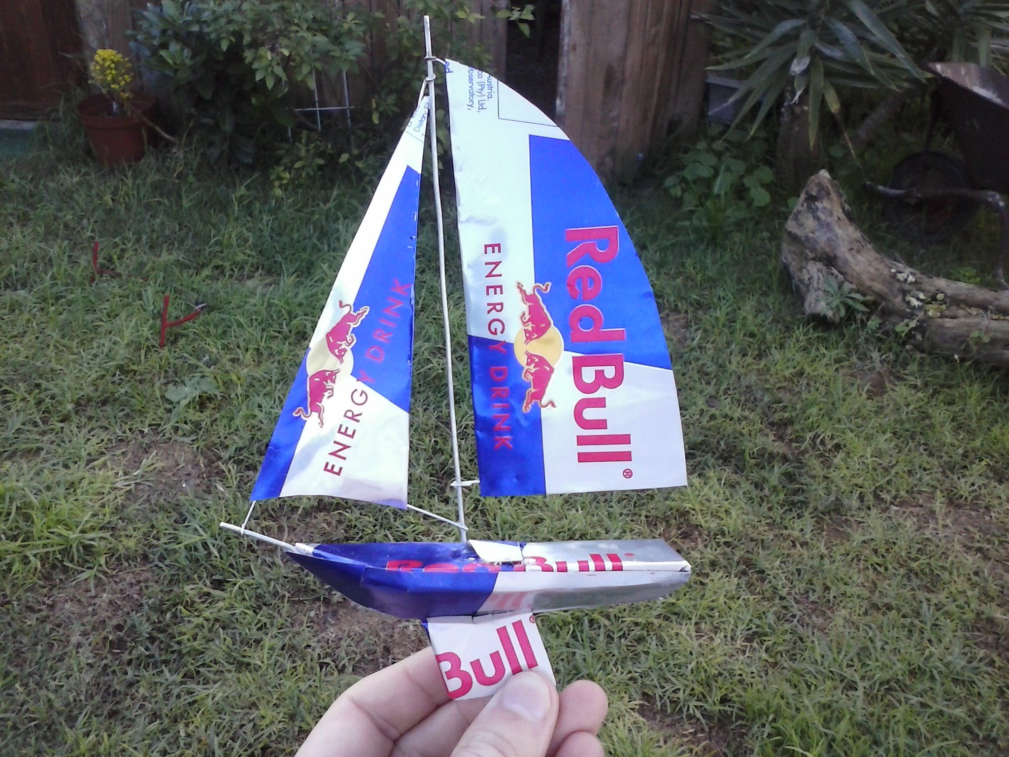 Red Bull Can-Yacht - Instructables