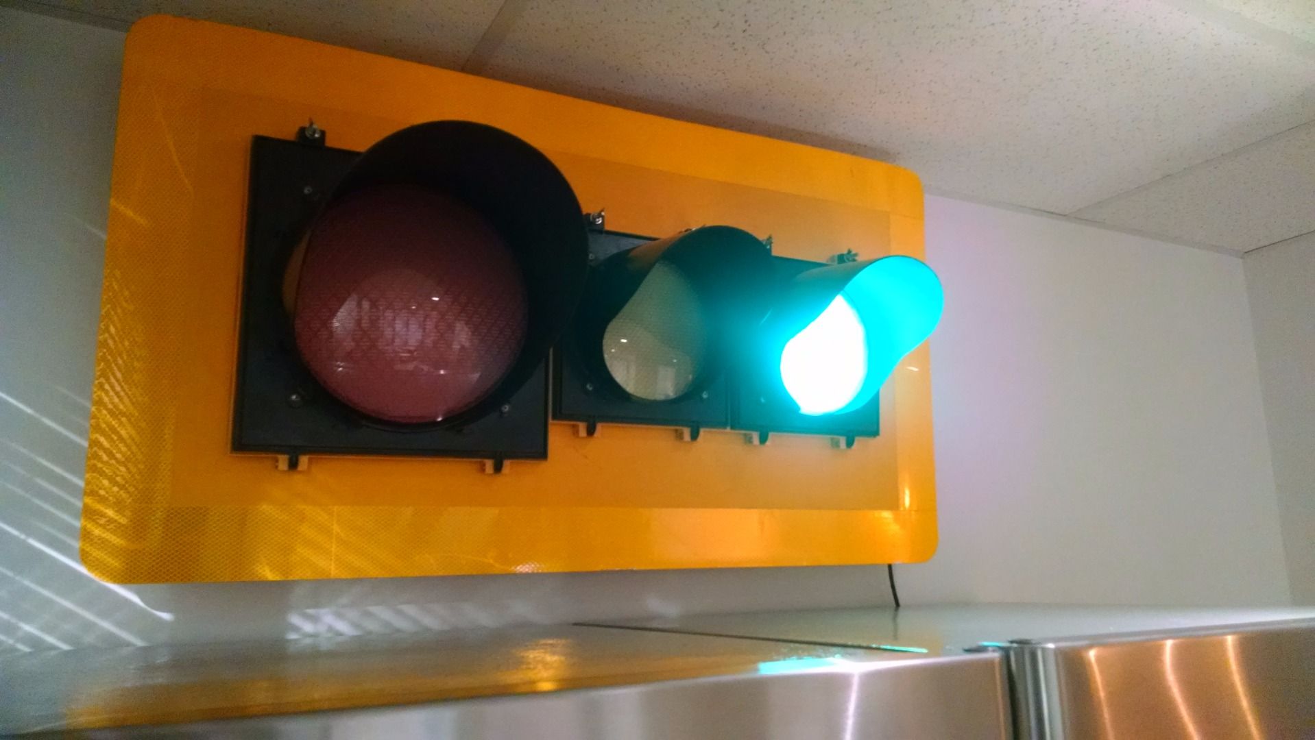 System Status Traffic Light : 6 Steps (with Pictures) - Instructables