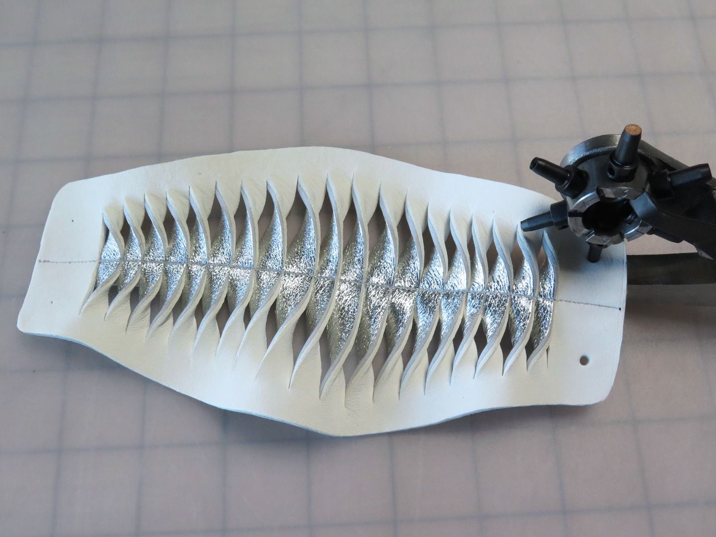 Leather Fish-Scale Cuffs : 9 Steps (with Pictures) - Instructables