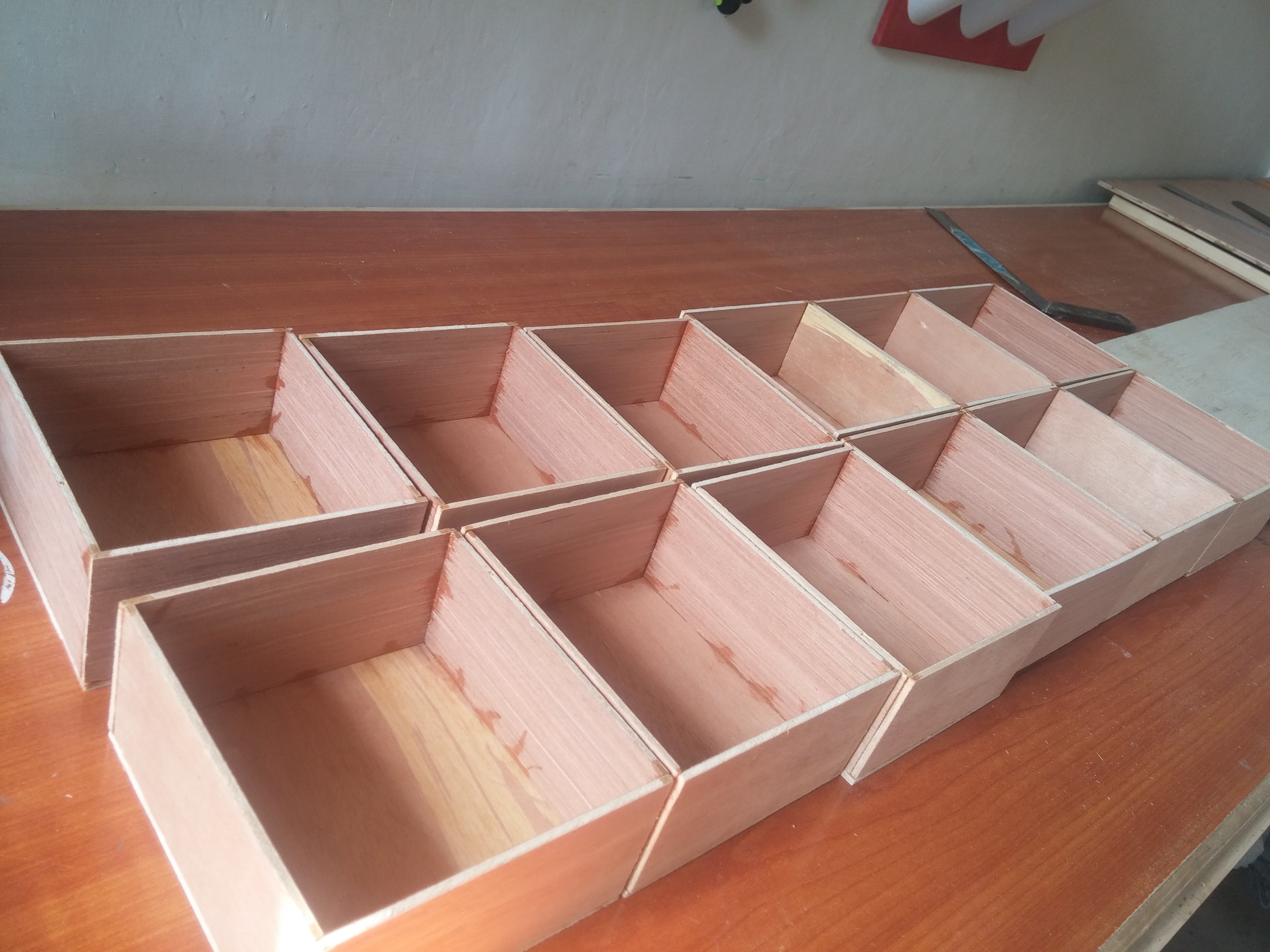 DIY PORTABLE WORK STATION : 13 Steps (with Pictures) - Instructables