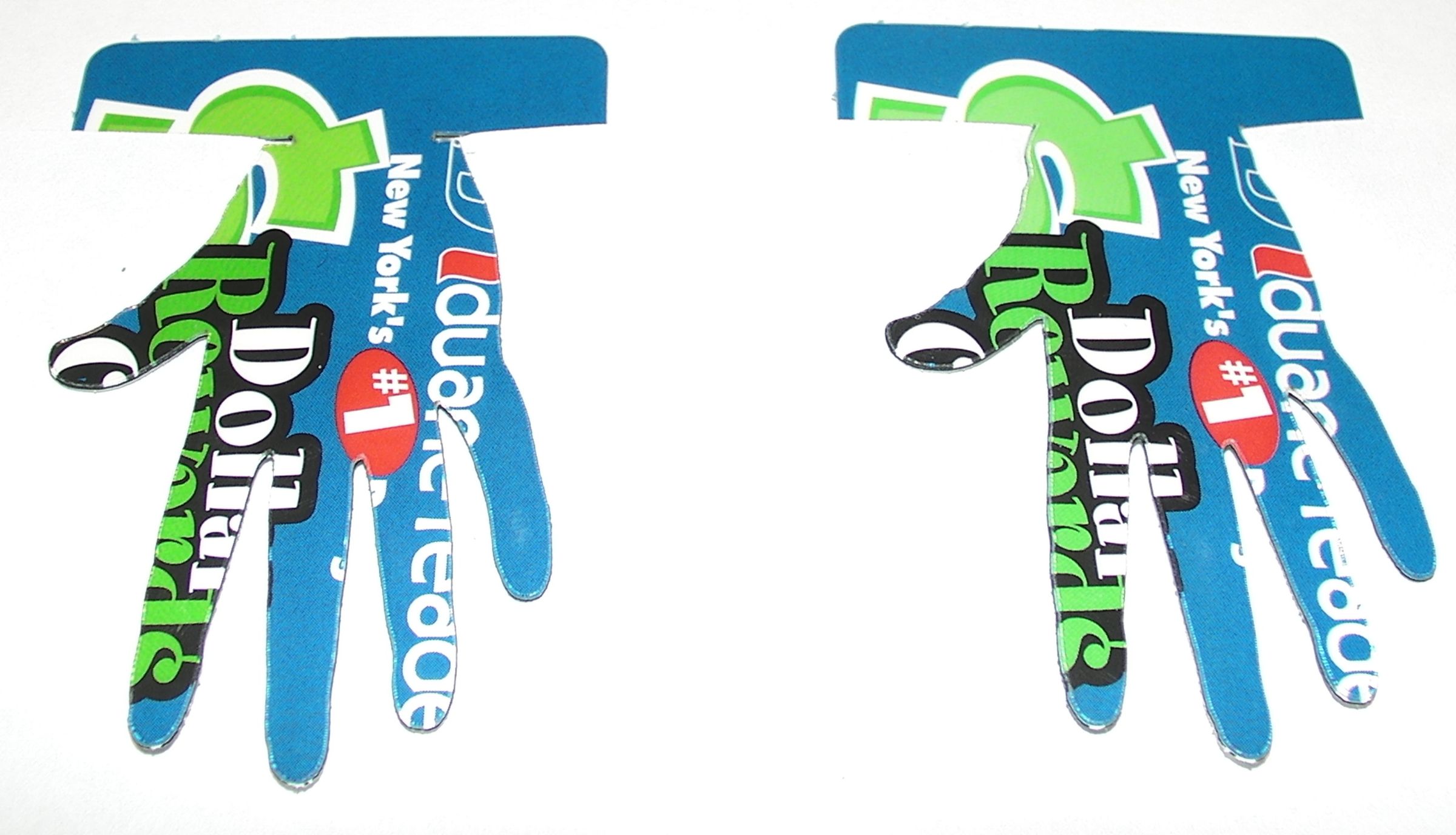 Plastic Paper Clips From Recycled Gift Cards : 5 Steps (with Pictures ...