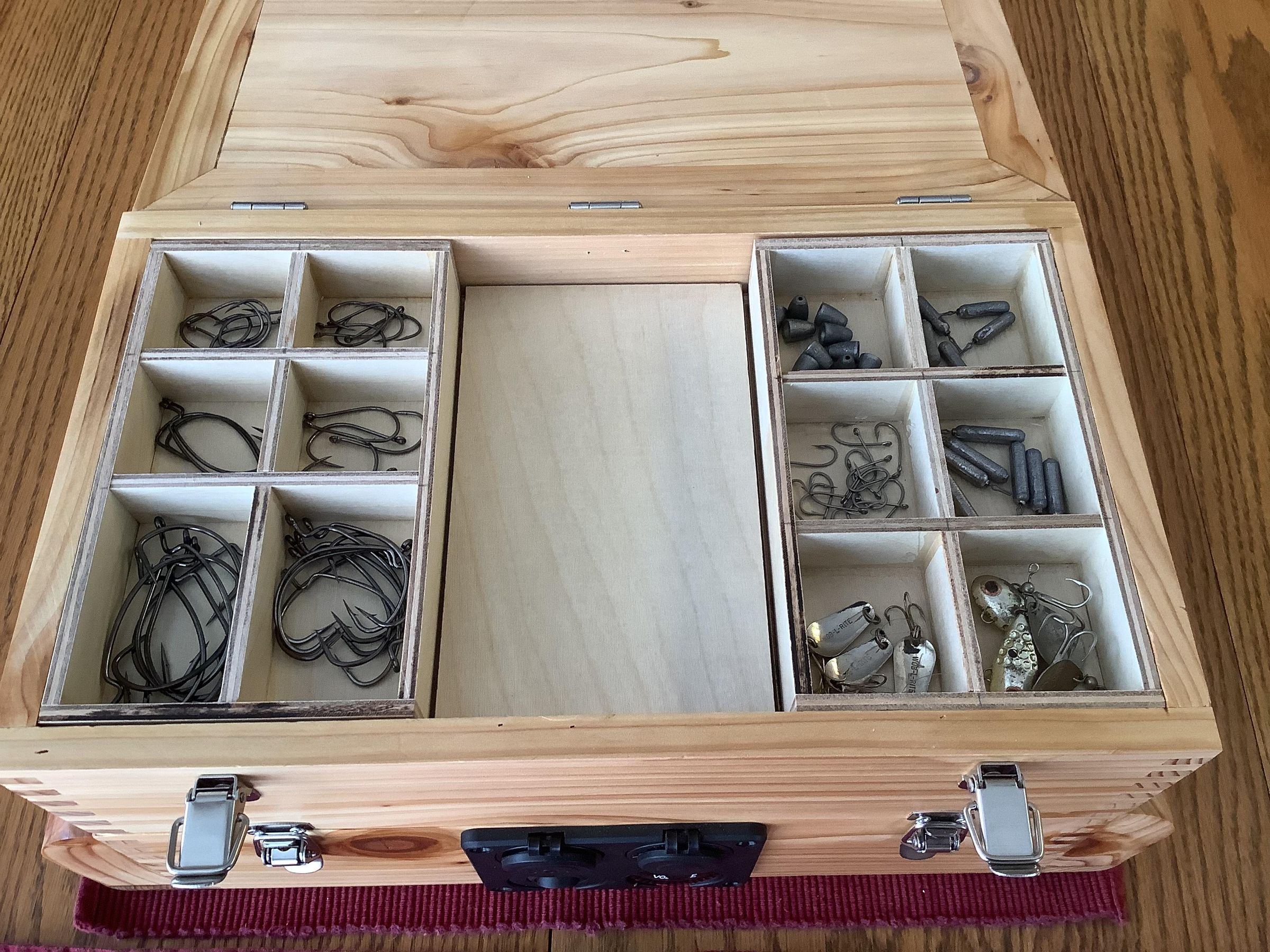 Cedar Power/Tackle Box for Kayak Fishing : 14 Steps (with Pictures ...