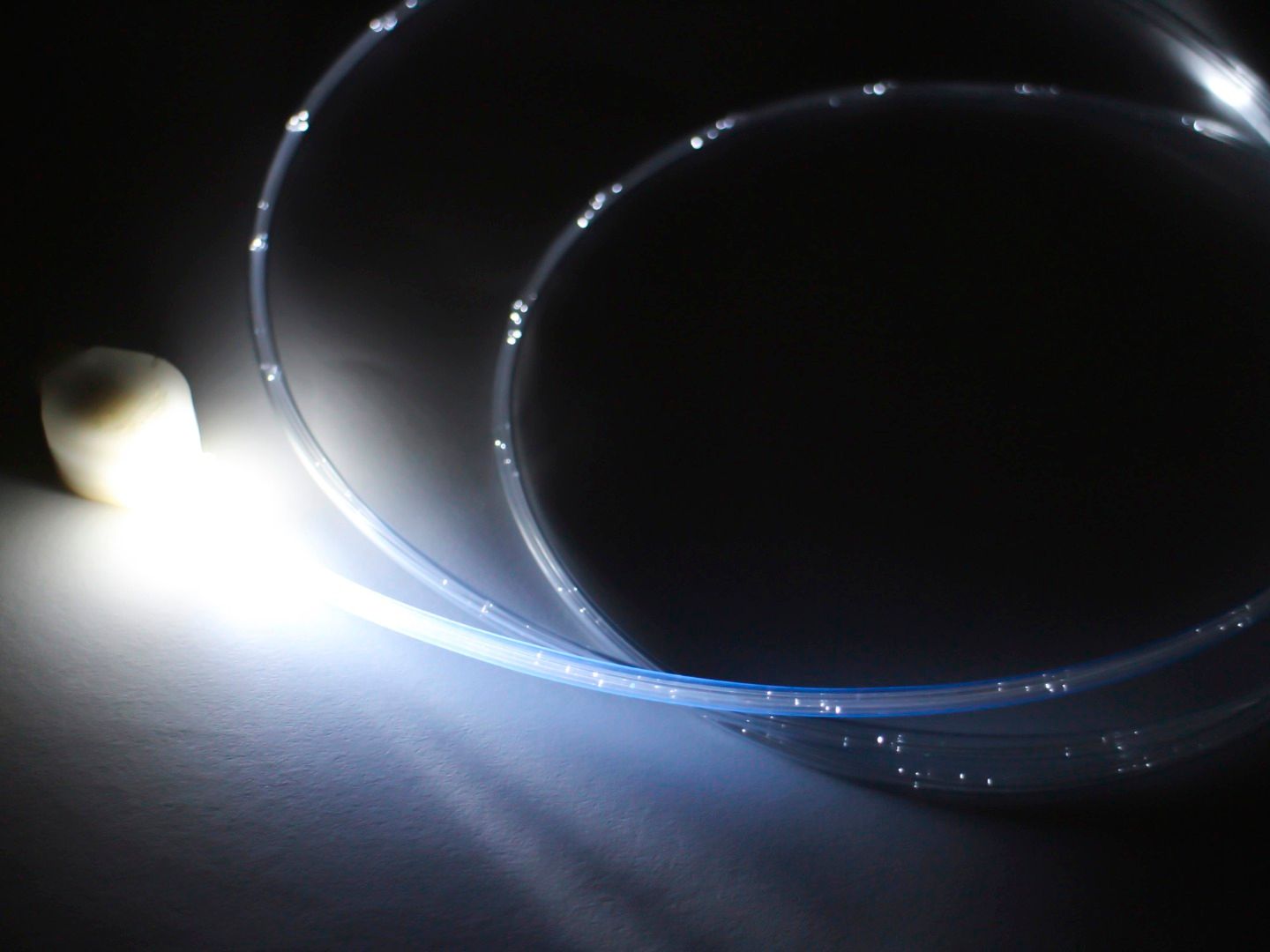 The Beginners Guide to Fiber Optics : 13 Steps (with Pictures ...