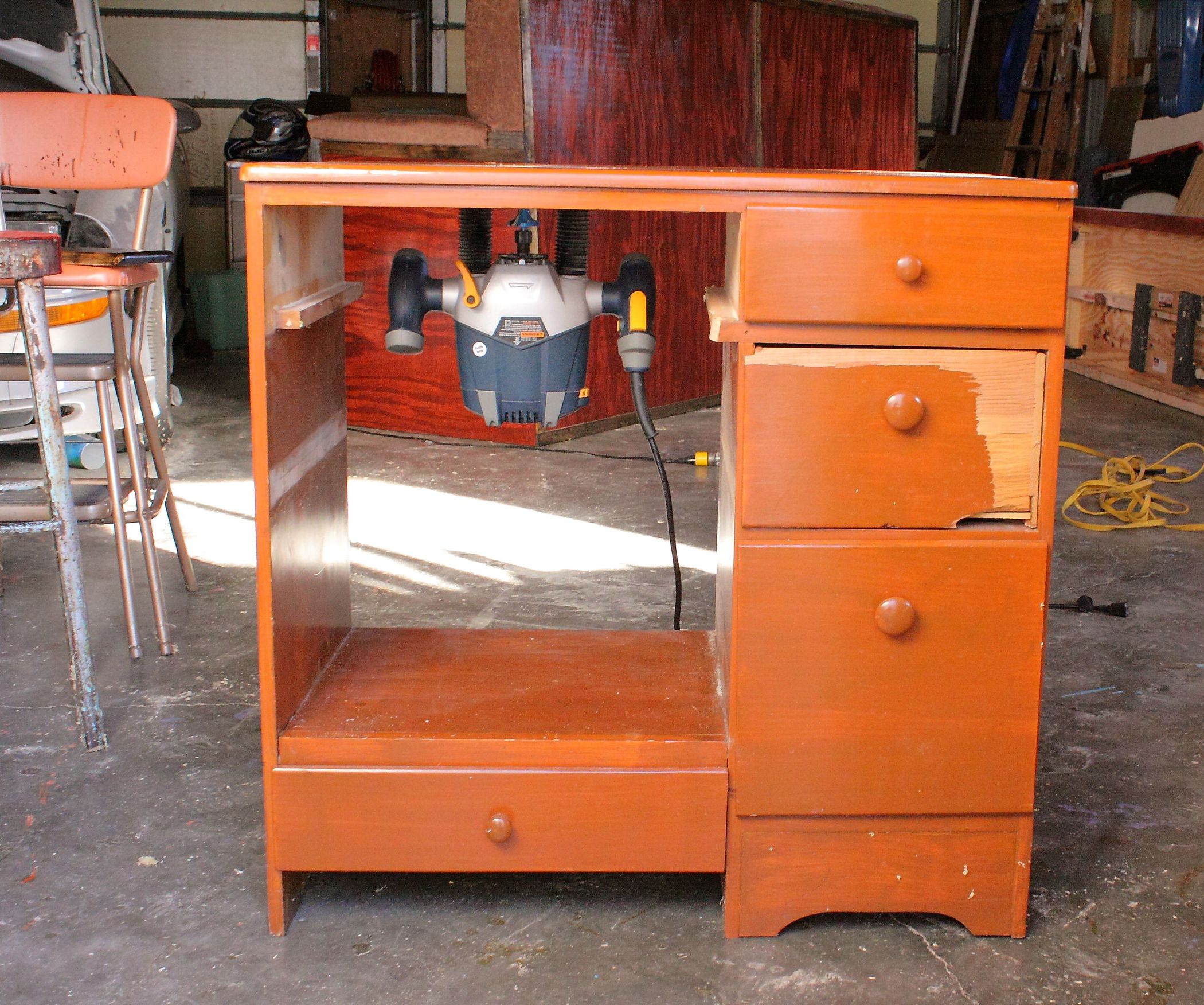 Simple Router Table From Reclaimed Desk : 6 Steps (with Pictures ...